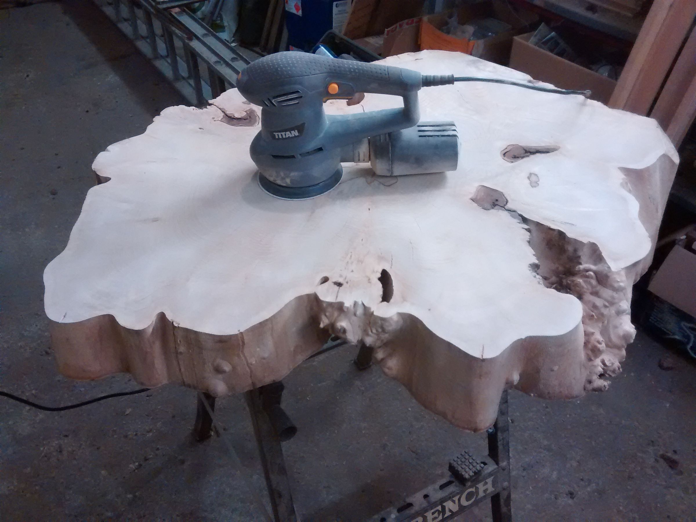 Large Log Slice Table : 9 Steps (with Pictures) - Instructables