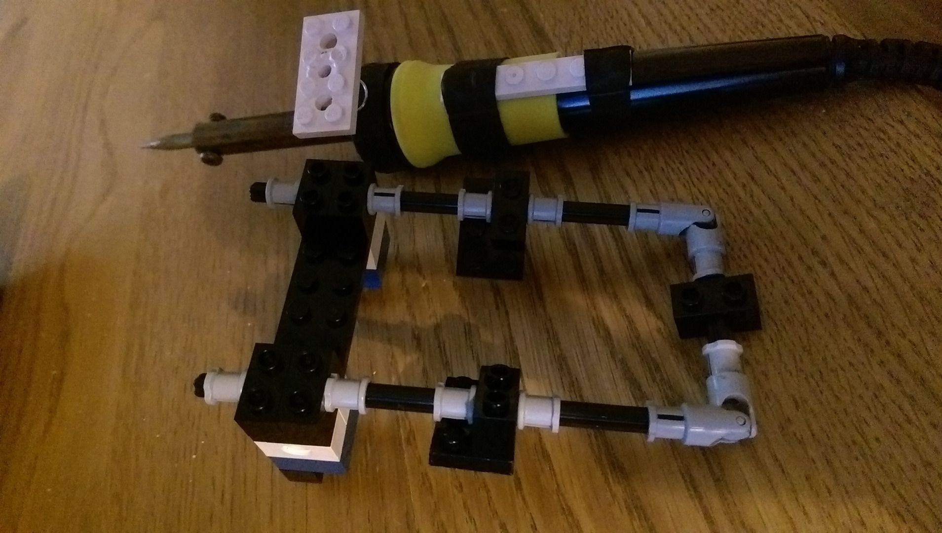 Soldering Iron 'Buddy' - the Lego Way : 8 Steps - Instructables