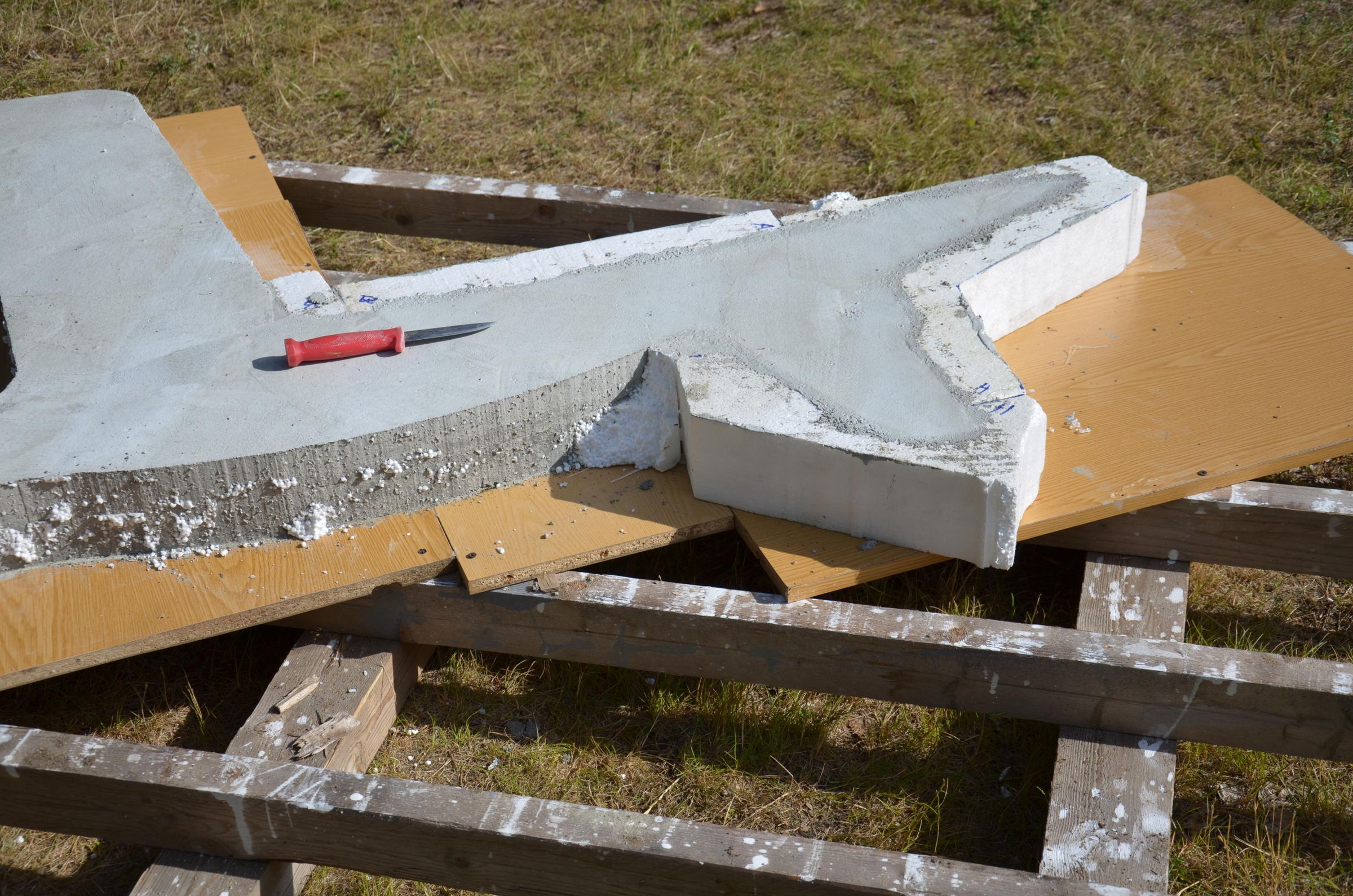 Abstract Dog Sculpture Made Using Concrete : 7 Steps (with Pictures ...