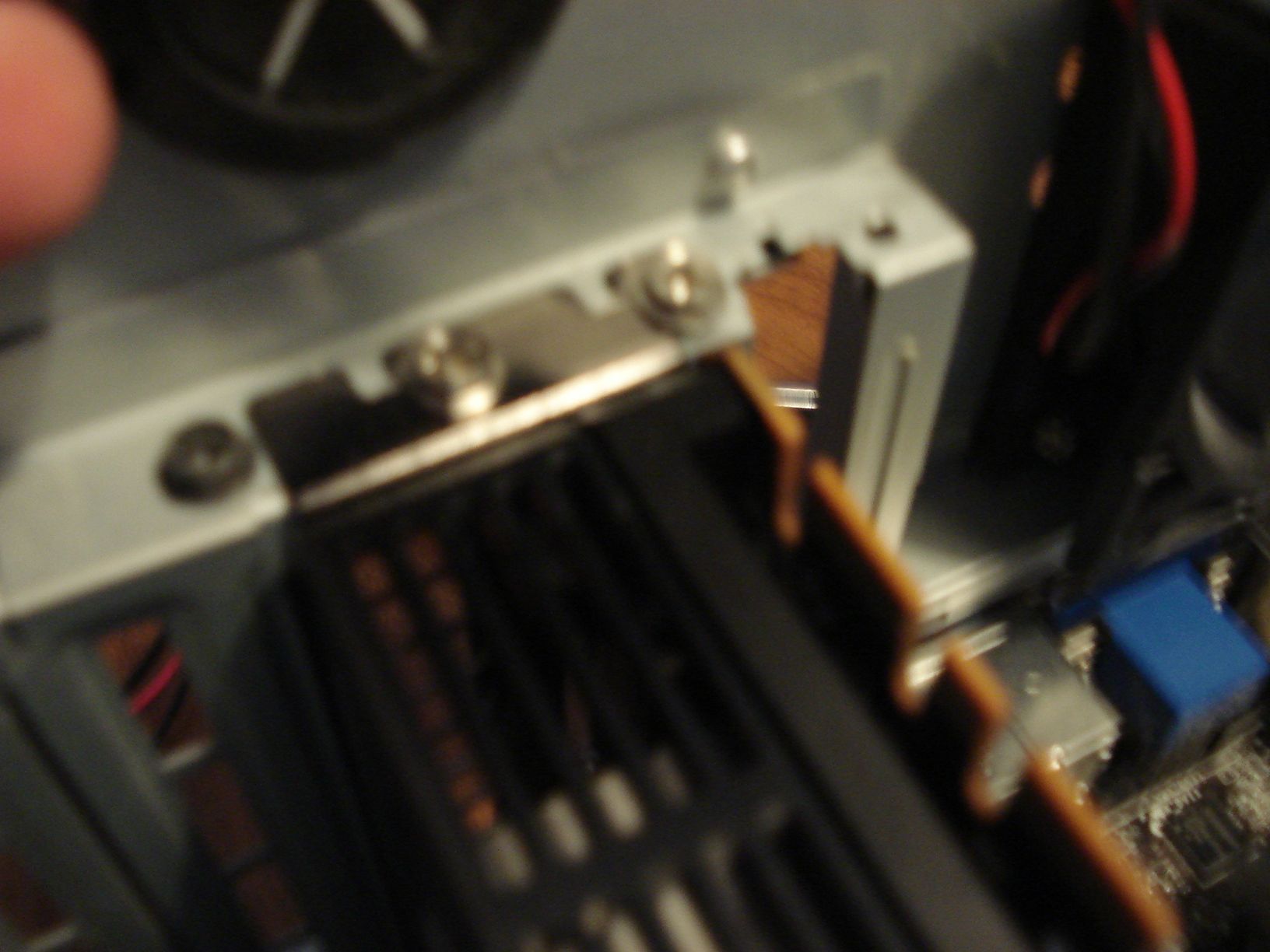 How to Build a "Cheap" Gaming Computer : 11 Steps - Instructables