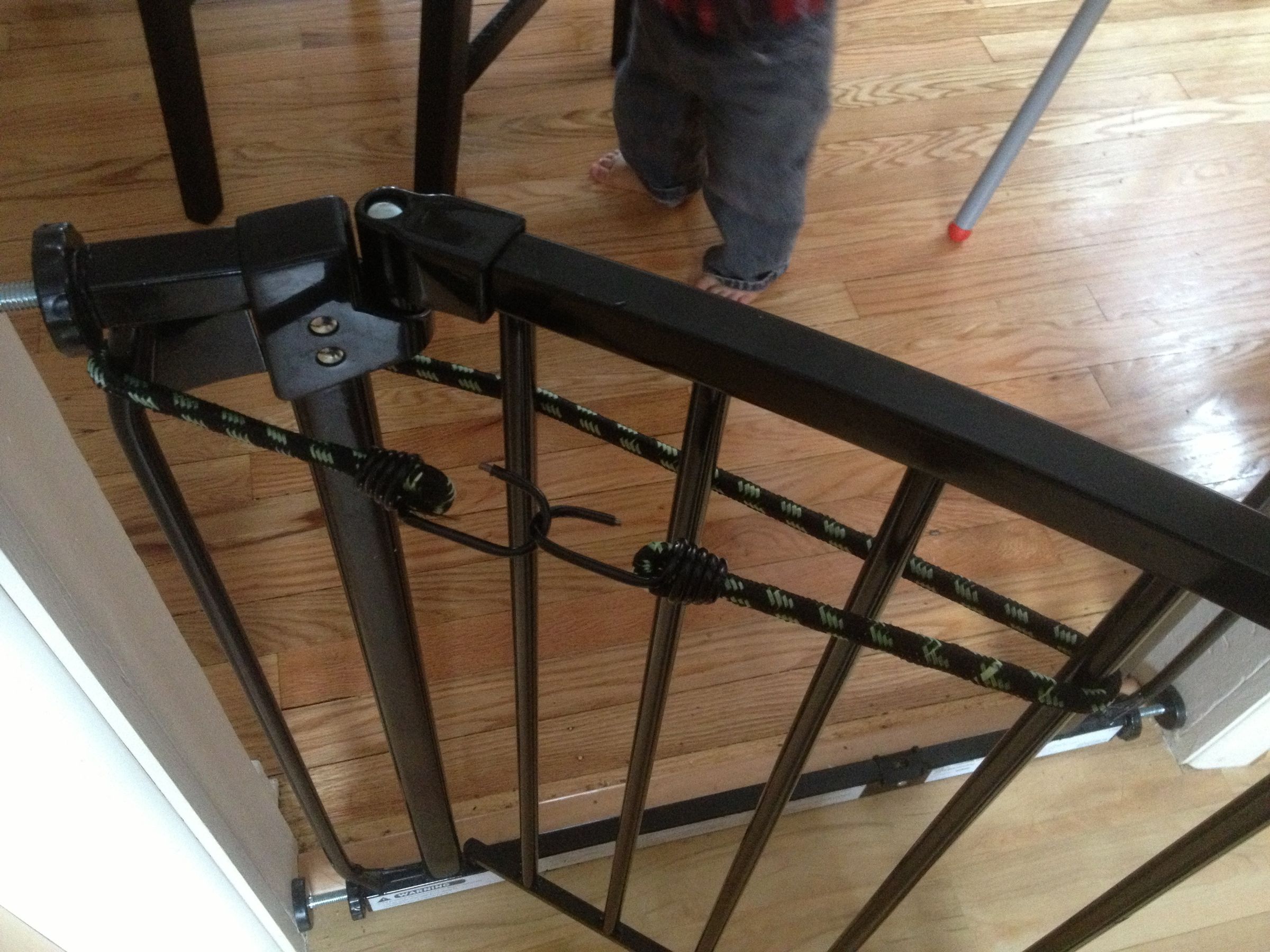 Stay Open Baby/Pet Gate : 4 Steps - Instructables