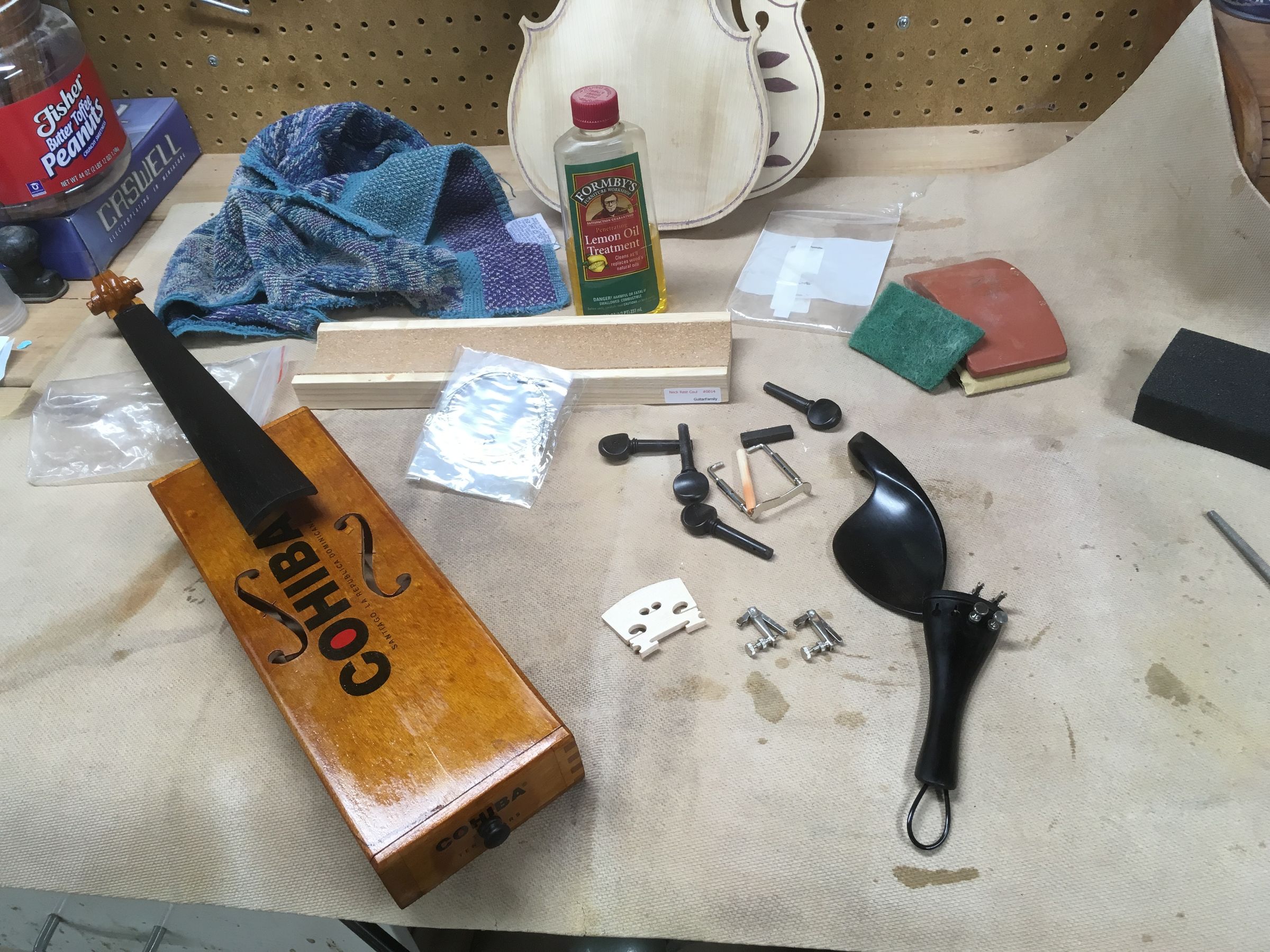 Cigar Box Fiddle / Violin : 8 Steps (with Pictures) - Instructables