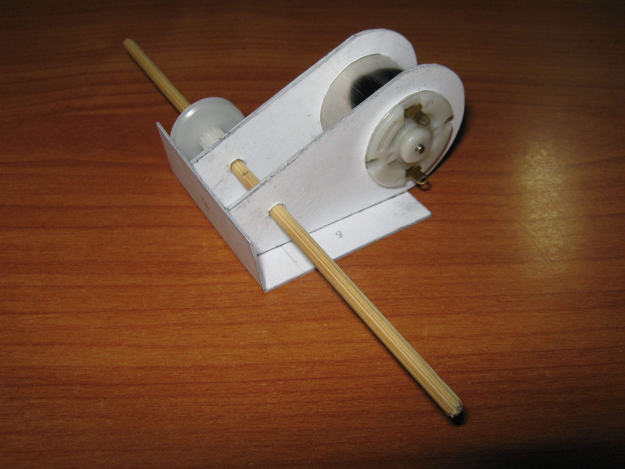 Paper Motorized Walking Machine "Sculpture" : 37 Steps (with Pictures ...