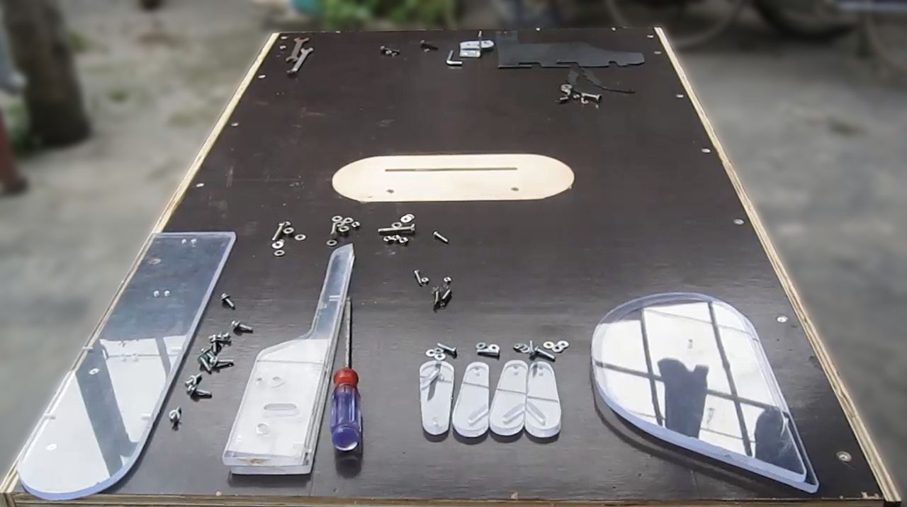 How to Make a Table Saw - Anti KickBack for DIY Table Saw - Guard ...