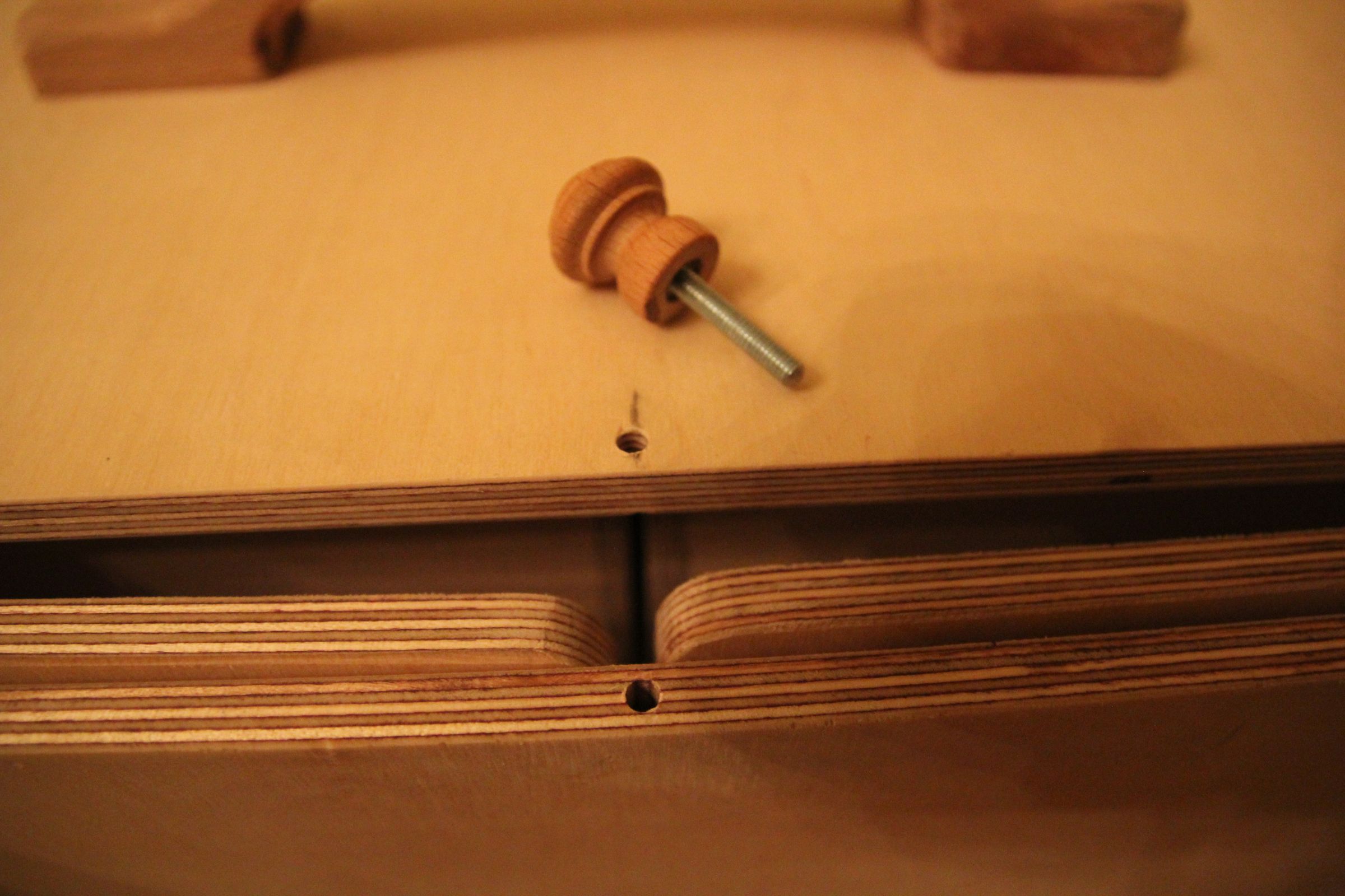 Make a Portable Workstation : 14 Steps (with Pictures) - Instructables