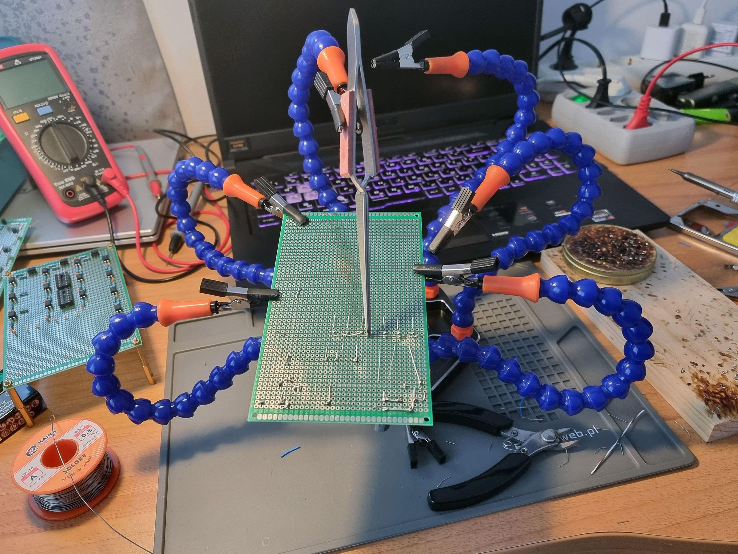 IR-controlled 4x4x6 LED Tower/Clock on ESP32 : 13 Steps - Instructables