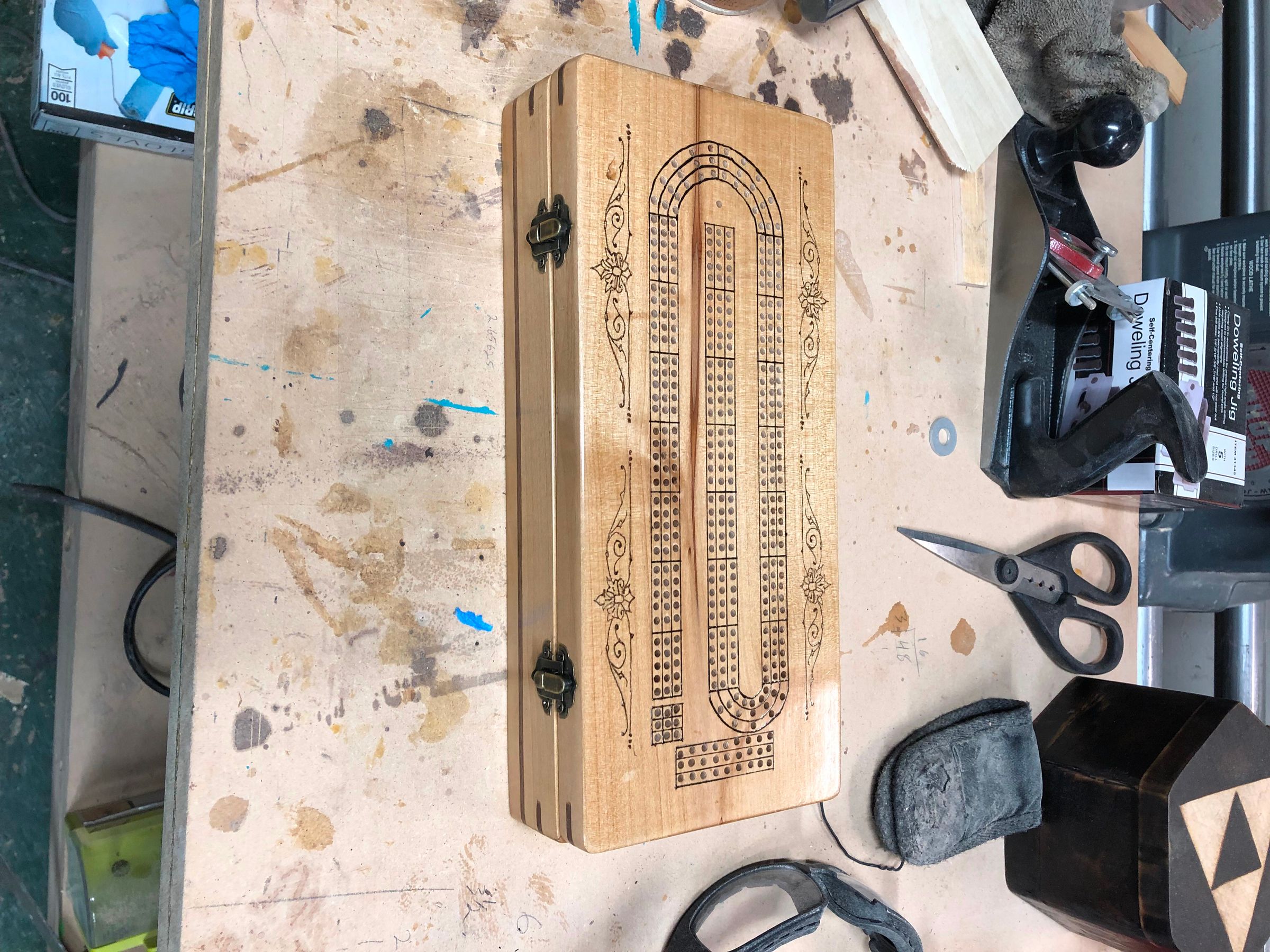 Domino Box With Scoring Track : 12 Steps - Instructables