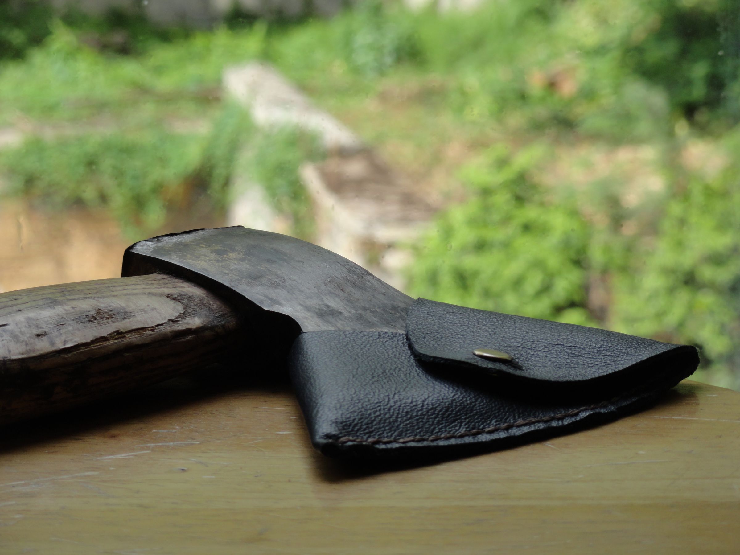 Leather Hatchet Sheath : 9 Steps (with Pictures) - Instructables
