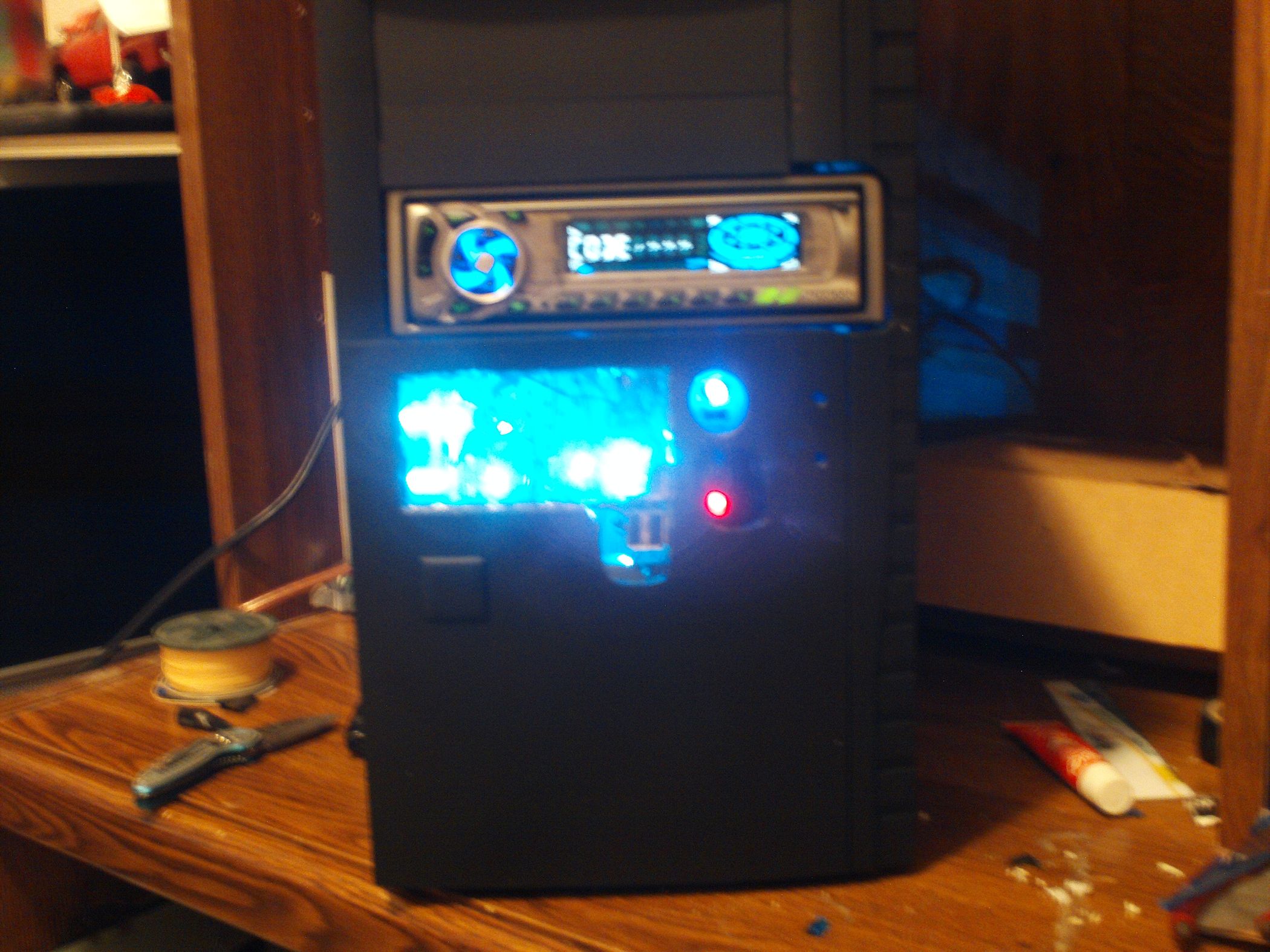 Wire a Car Stereo to a Computer PSU : 8 Steps - Instructables