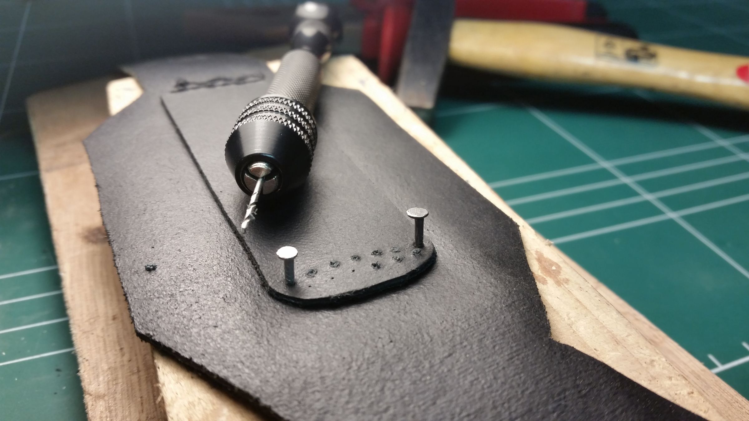 Leatherman Leather Case : 5 Steps (with Pictures) - Instructables