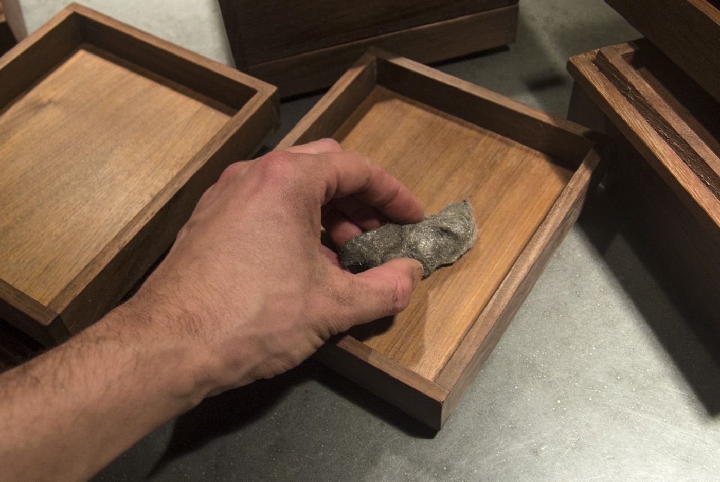 Food-Safe Wood Finish With Shellac (+ Bee's Wax / Walnut Oil) : 6 Steps ...