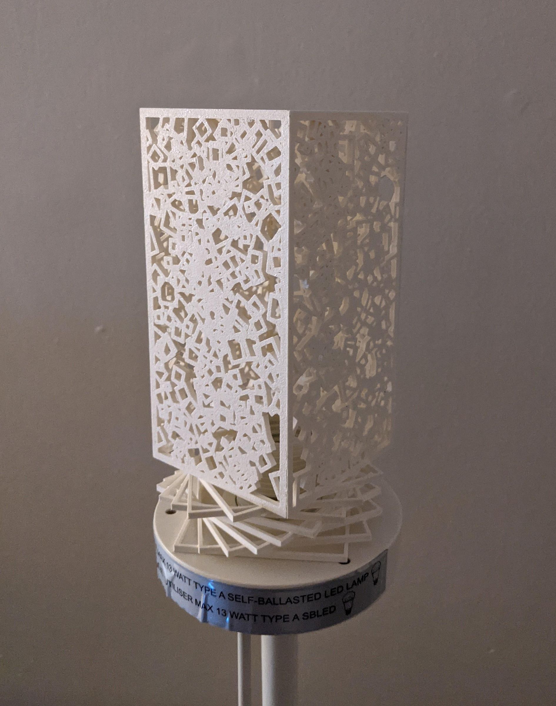 Geometric Lampshades : 11 Steps (with Pictures) - Instructables