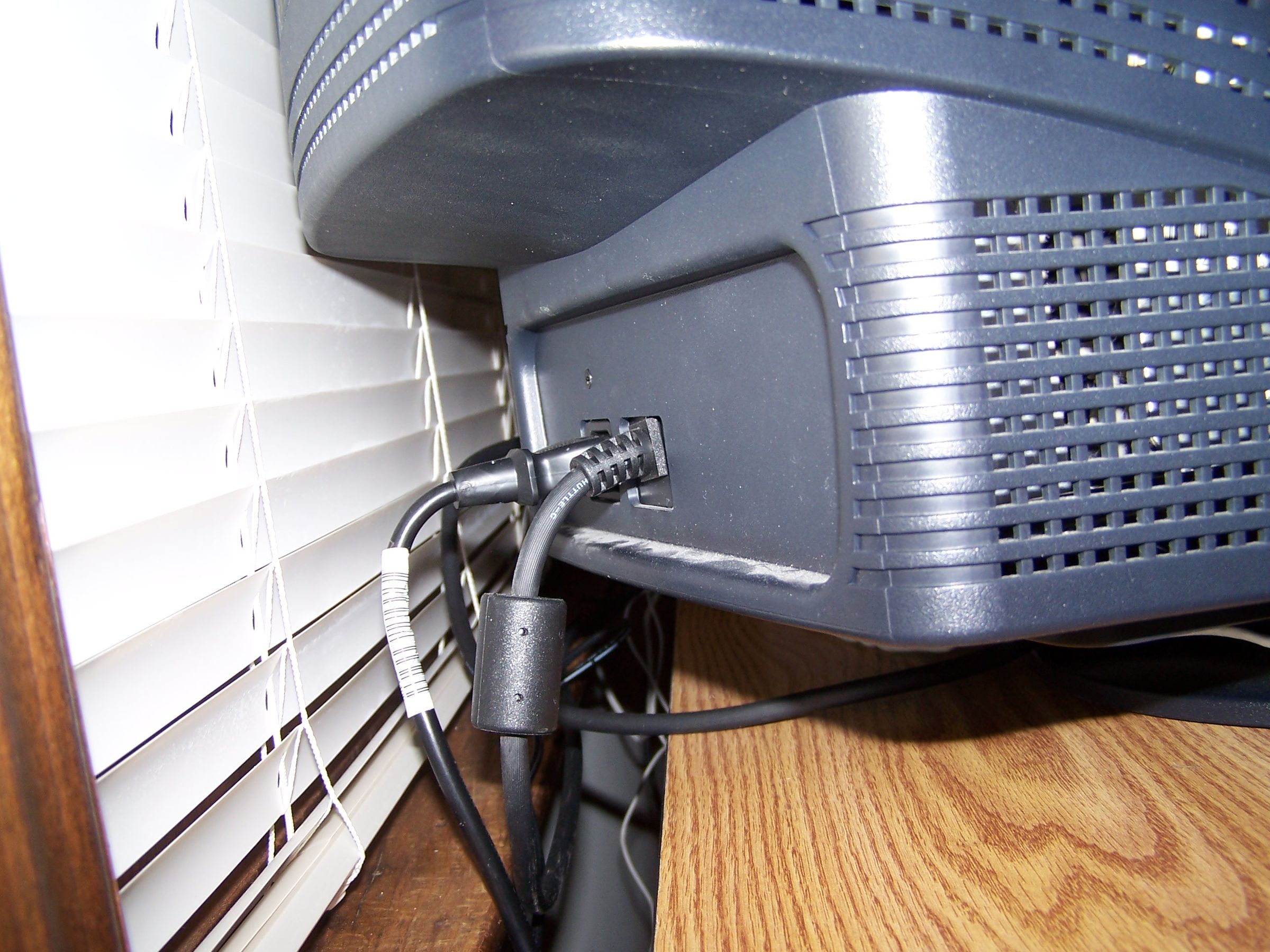Split-Screen Computer : 3 Steps - Instructables