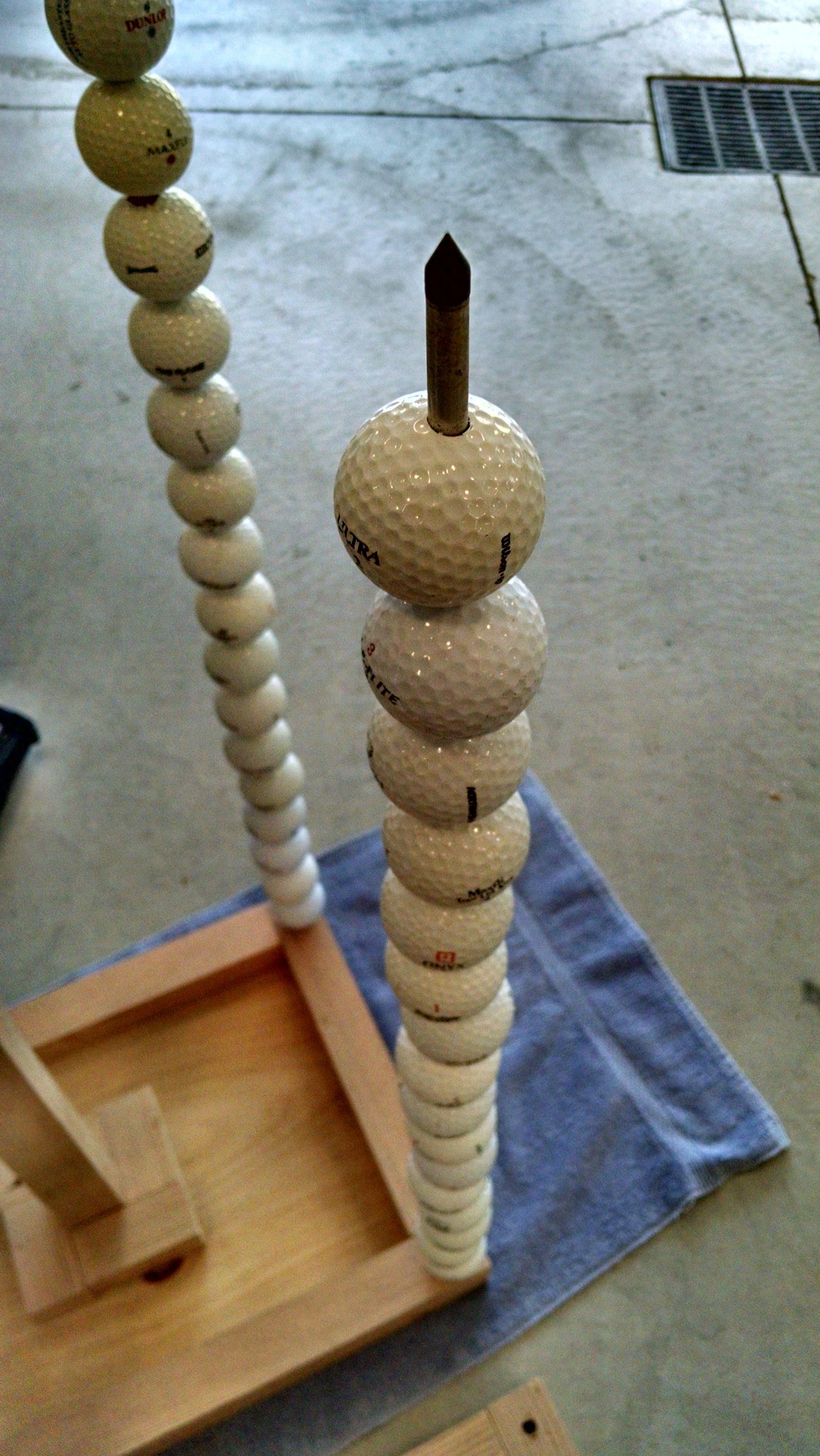 Golf Ball Table : 6 Steps - Instructables