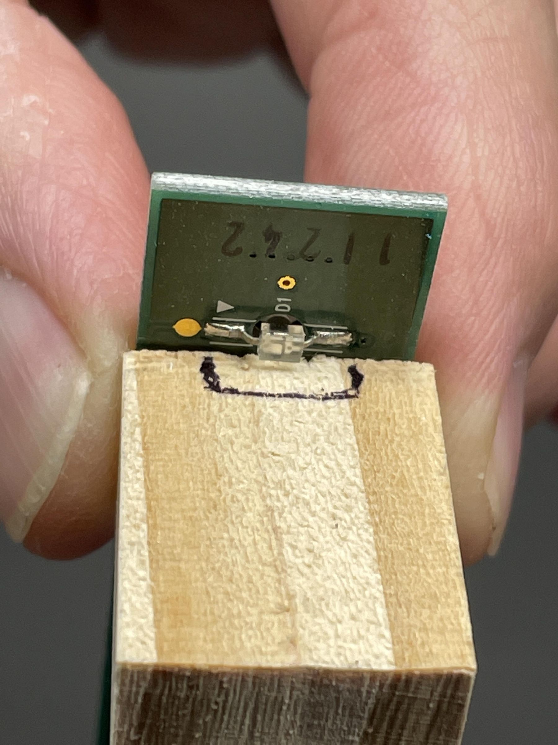 Old Toothbrush Becomes Rechargeable Flashlight : 16 Steps (with ...