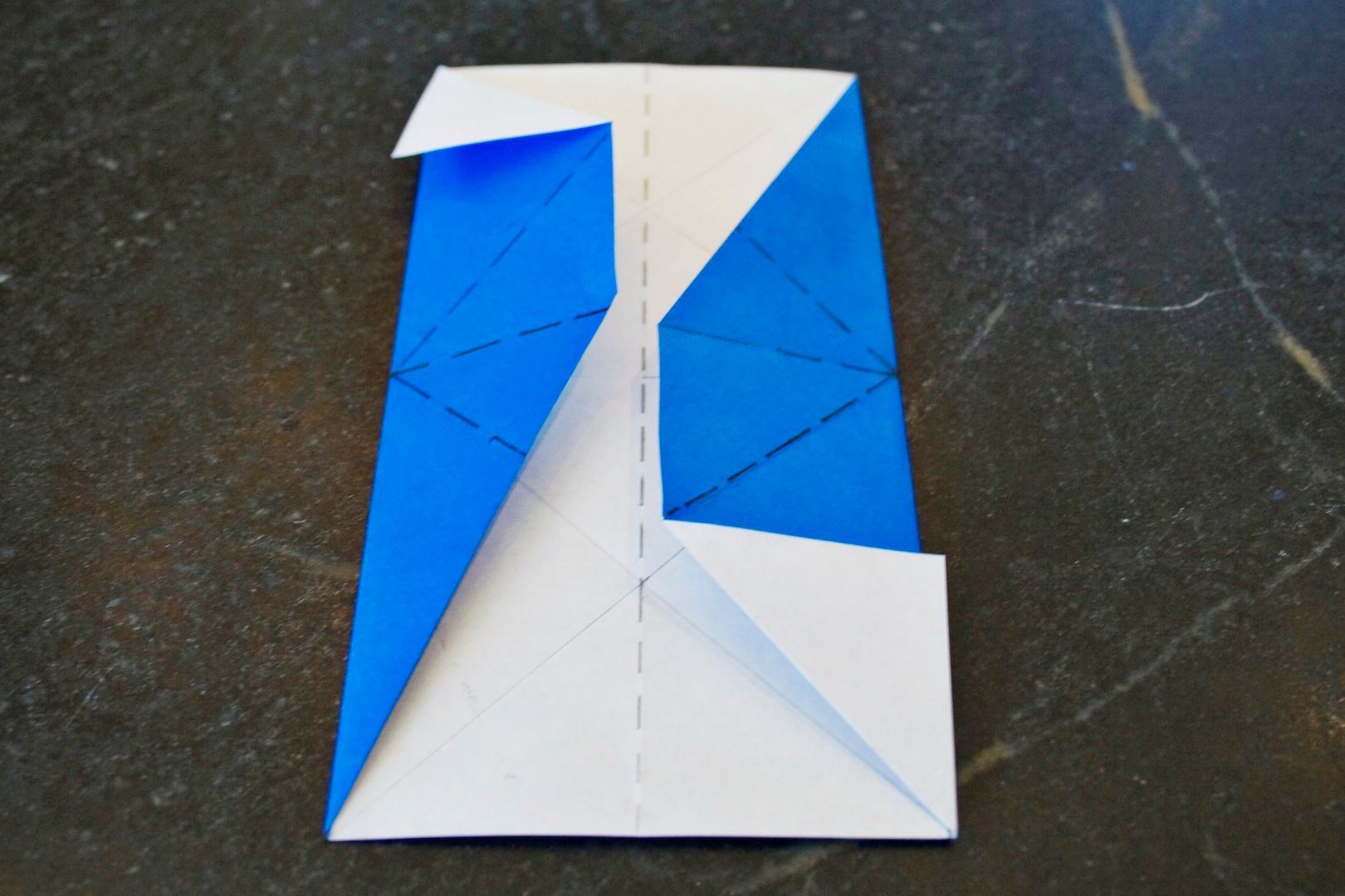 Sonobe Unit Origami : 9 Steps (with Pictures) - Instructables