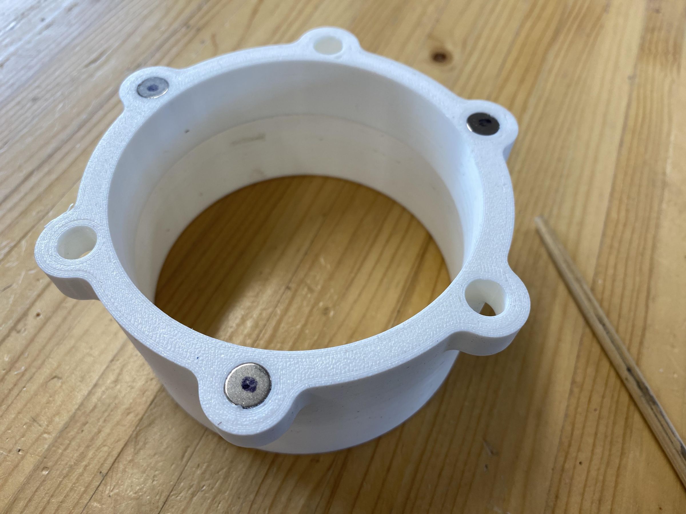 Magnetic Snap-on Dust Collector Adaptors : 3 Steps - Instructables