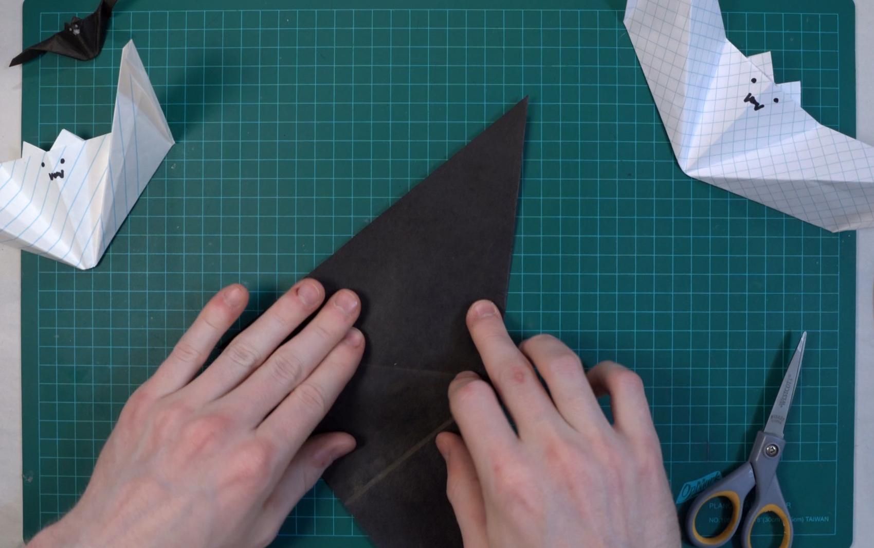 How to Make a Origami Bats : 7 Steps (with Pictures) - Instructables