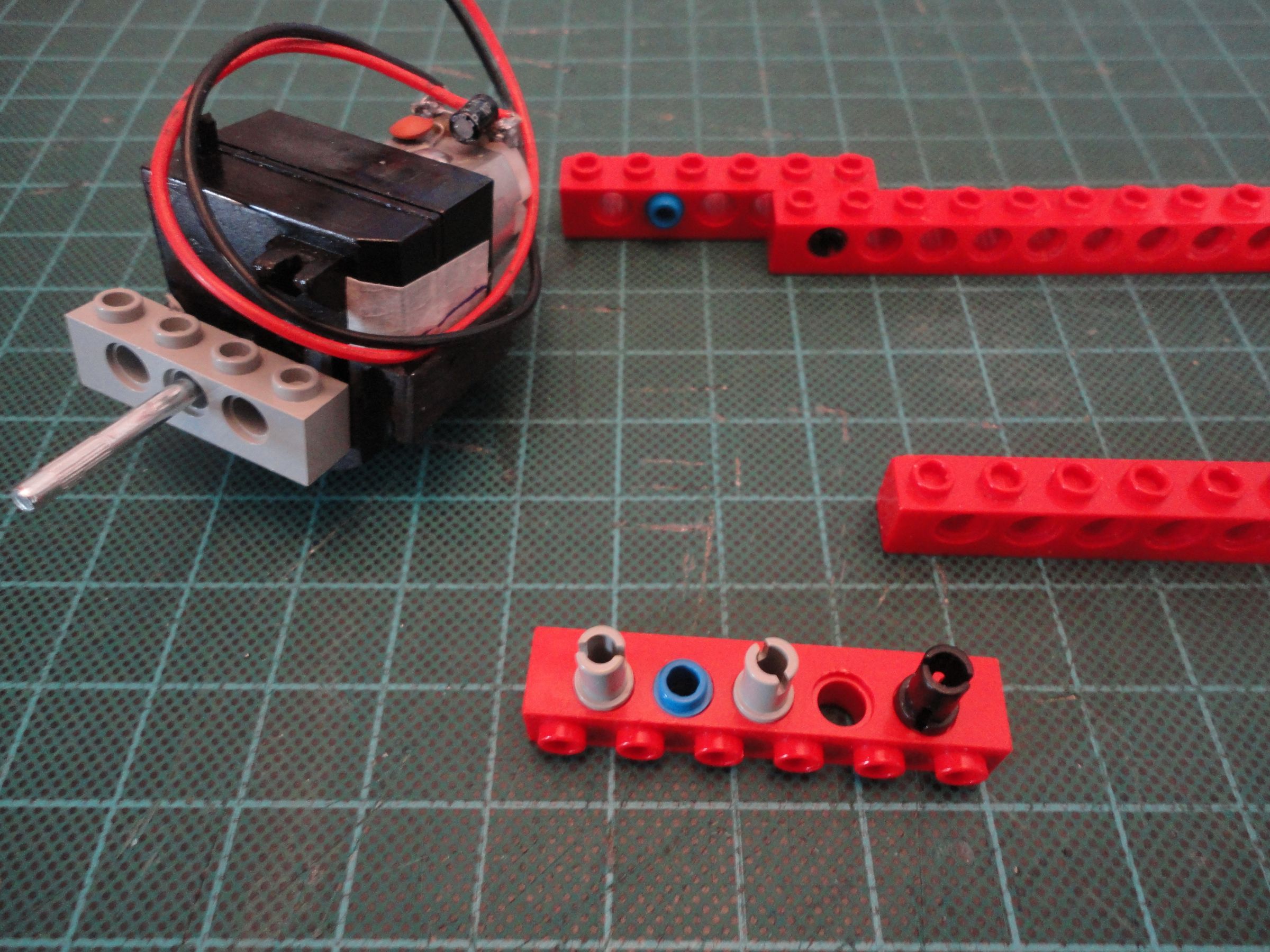 Wireless Lego Race Car : 13 Steps (with Pictures) - Instructables