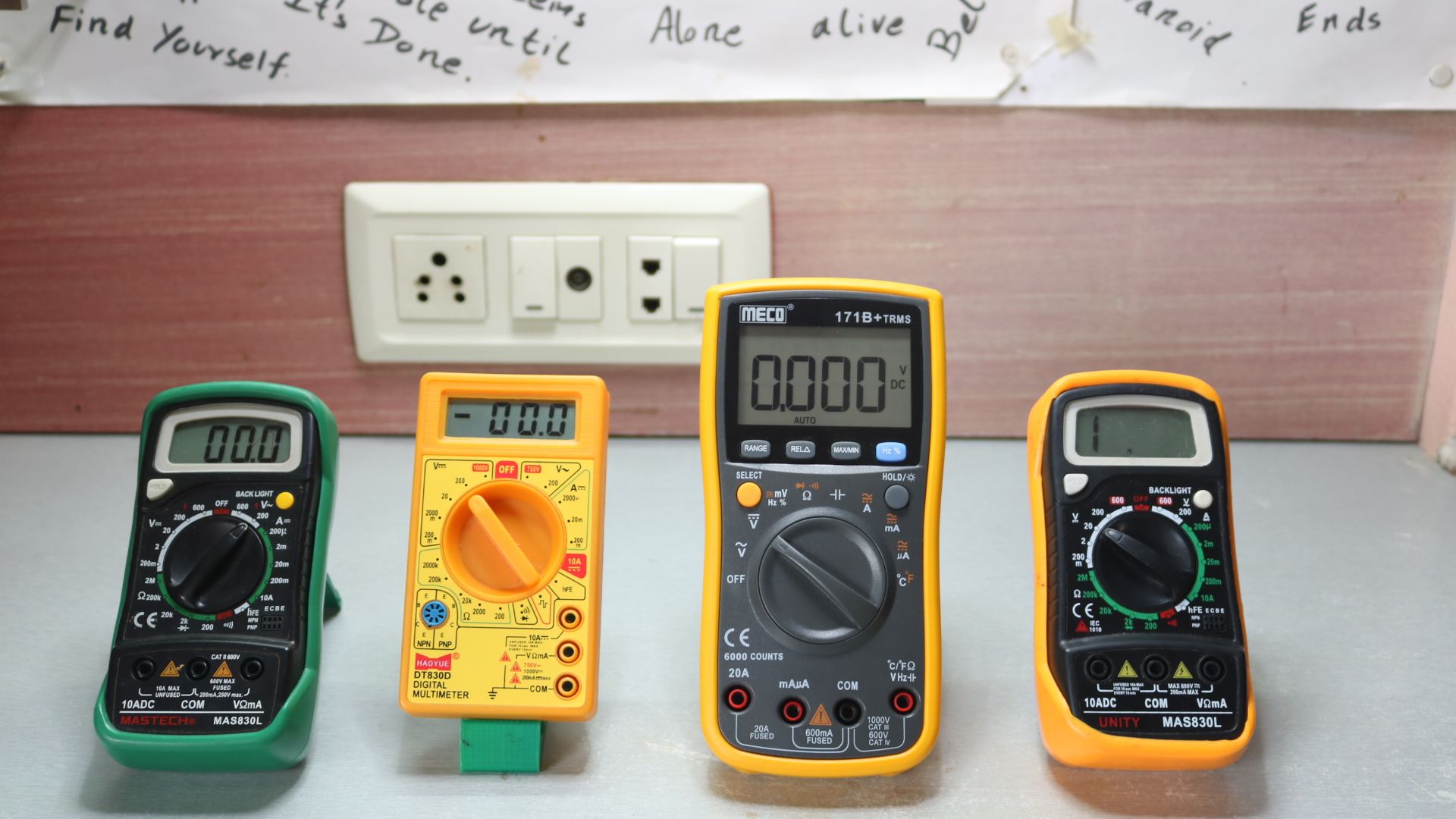 Multimeter Buying Guide for Beginners : 6 Steps - Instructables