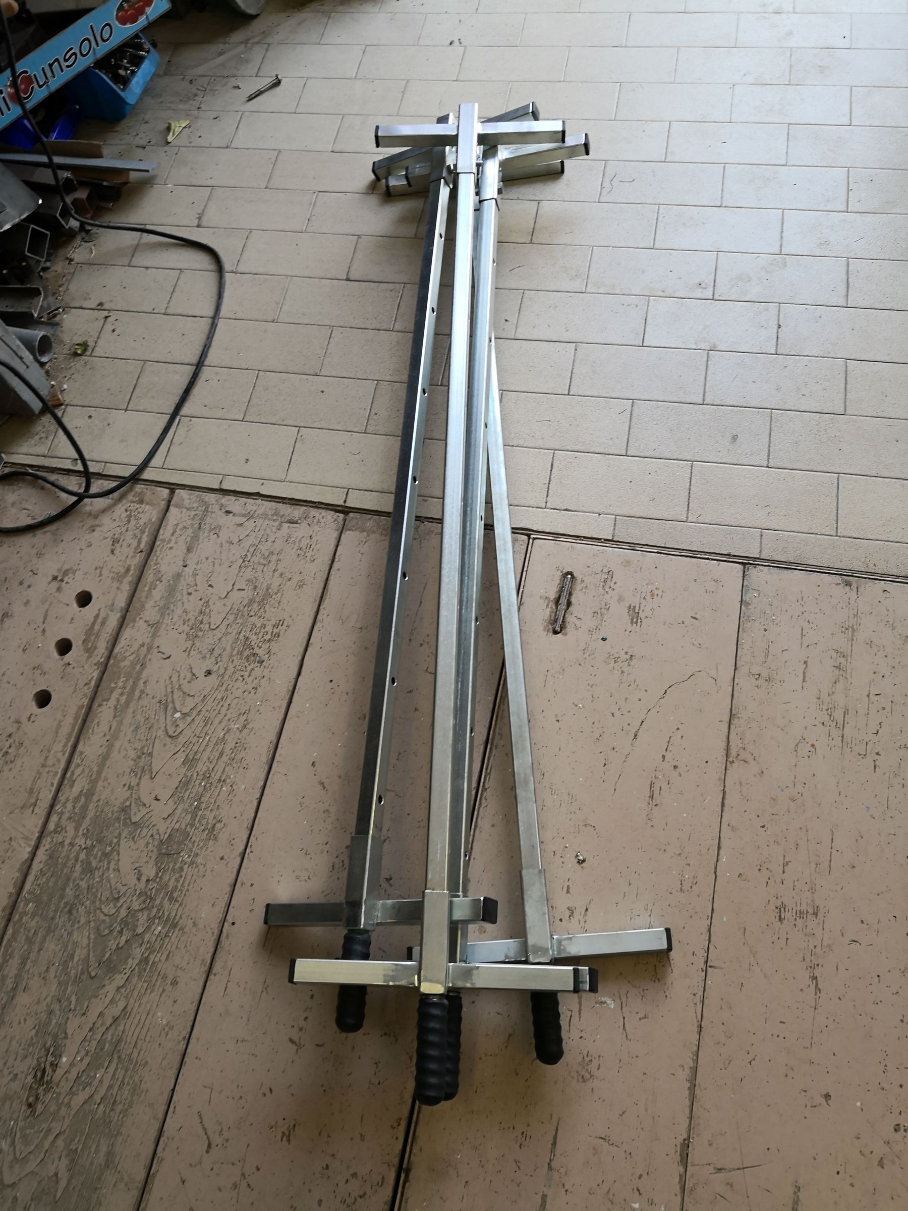 DIY Professional Grade Welding Table (with FREE Plans) : 9 Steps (with ...