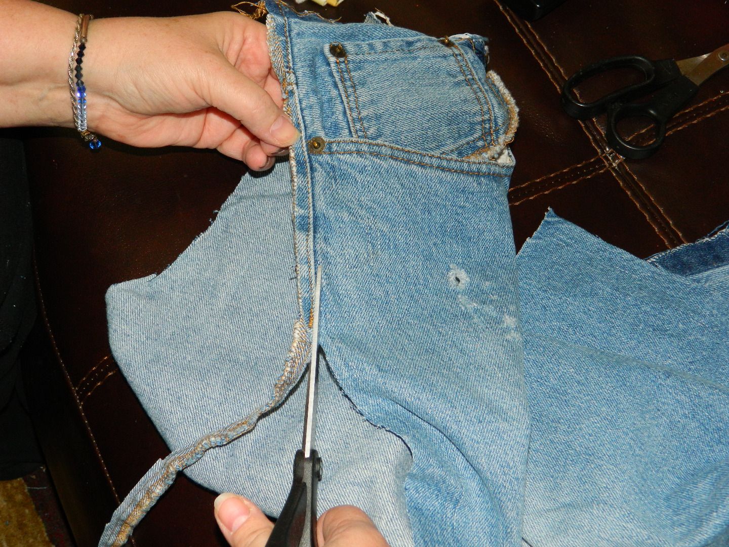 Deconstructing a Pair of Jeans With the Least Amount of Waste : 13 ...