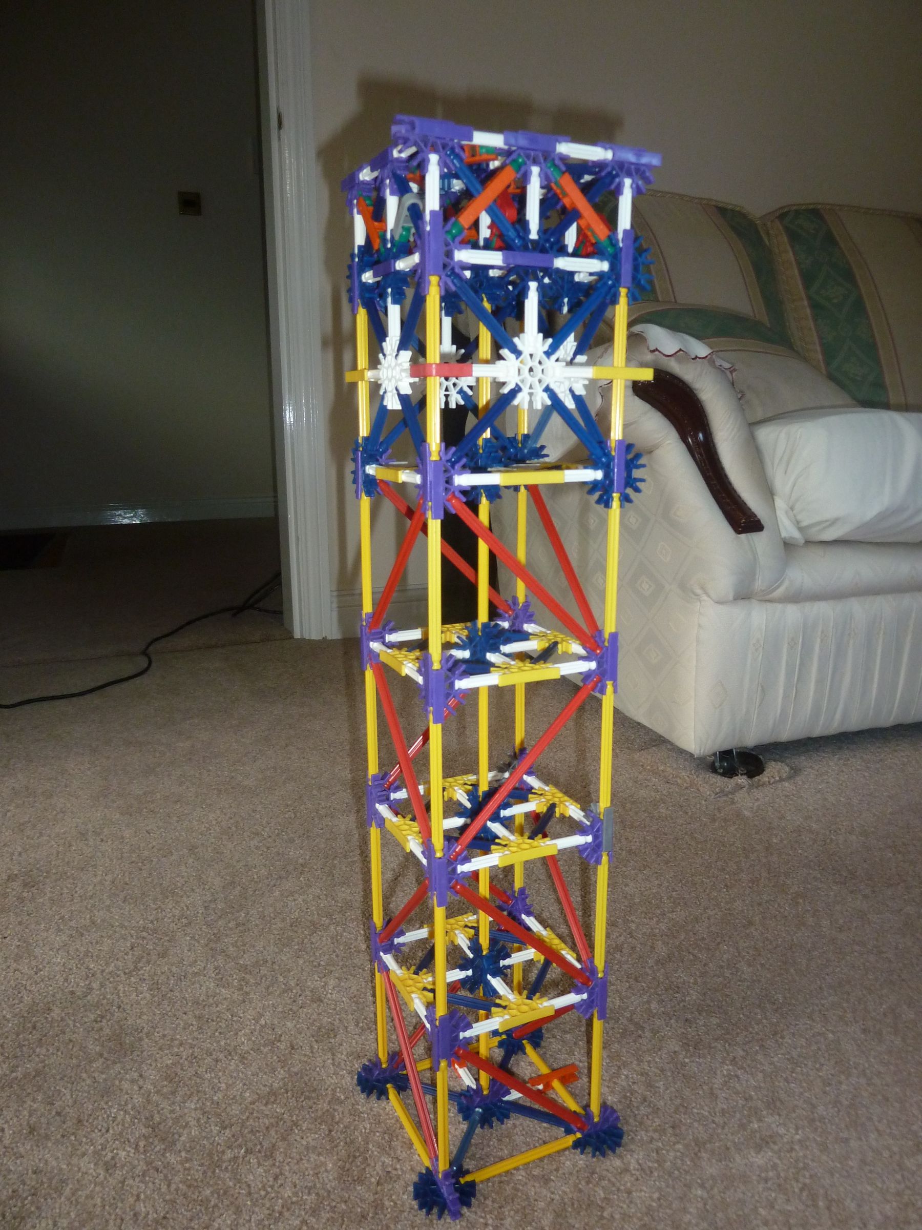 K'nex Table : 9 Steps - Instructables