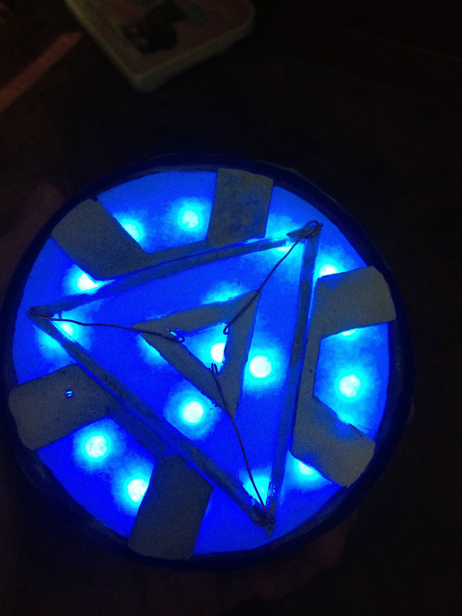Iron Man 2 Arc Reactor : 6 Steps - Instructables