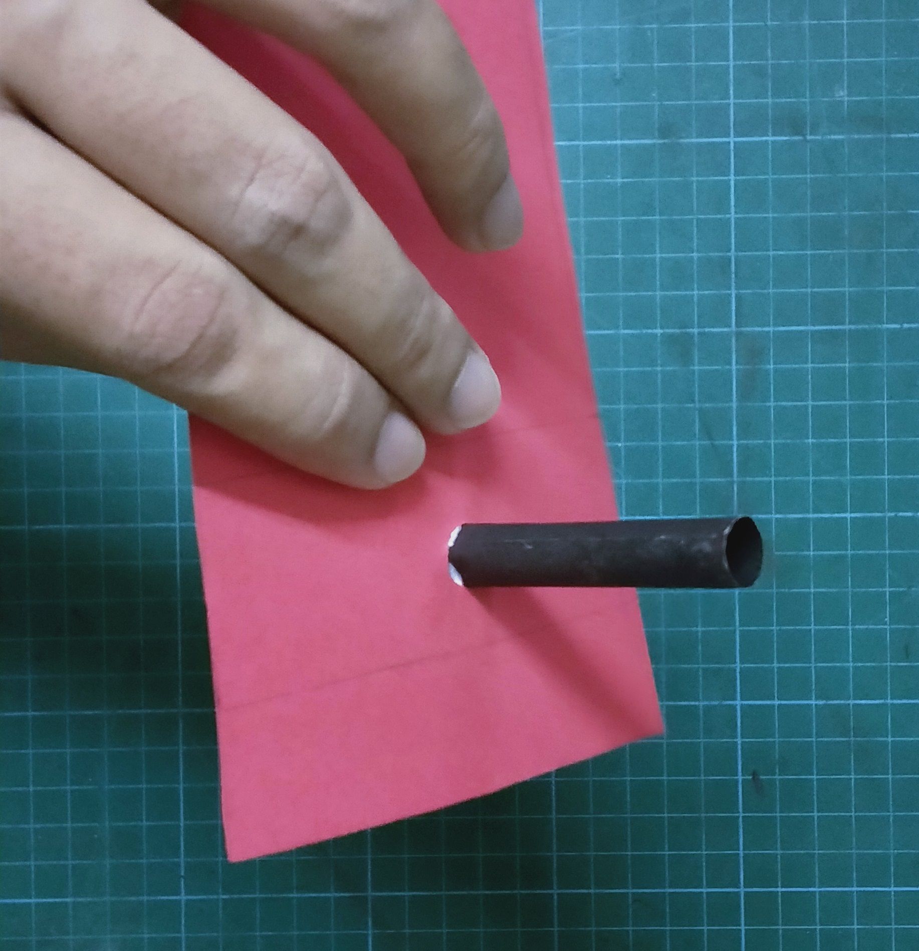 Paper-craft Rocket and Rocket Launcher : 11 Steps - Instructables