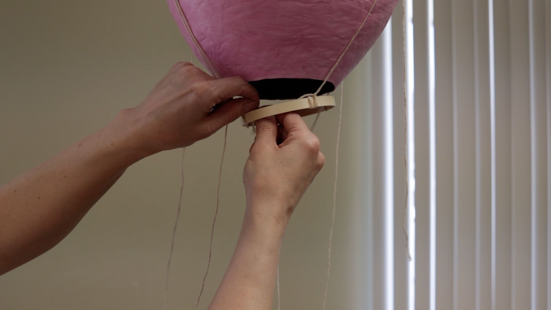 Hanging Hot Air Balloon Sculpture : 9 Steps (with Pictures) - Instructables