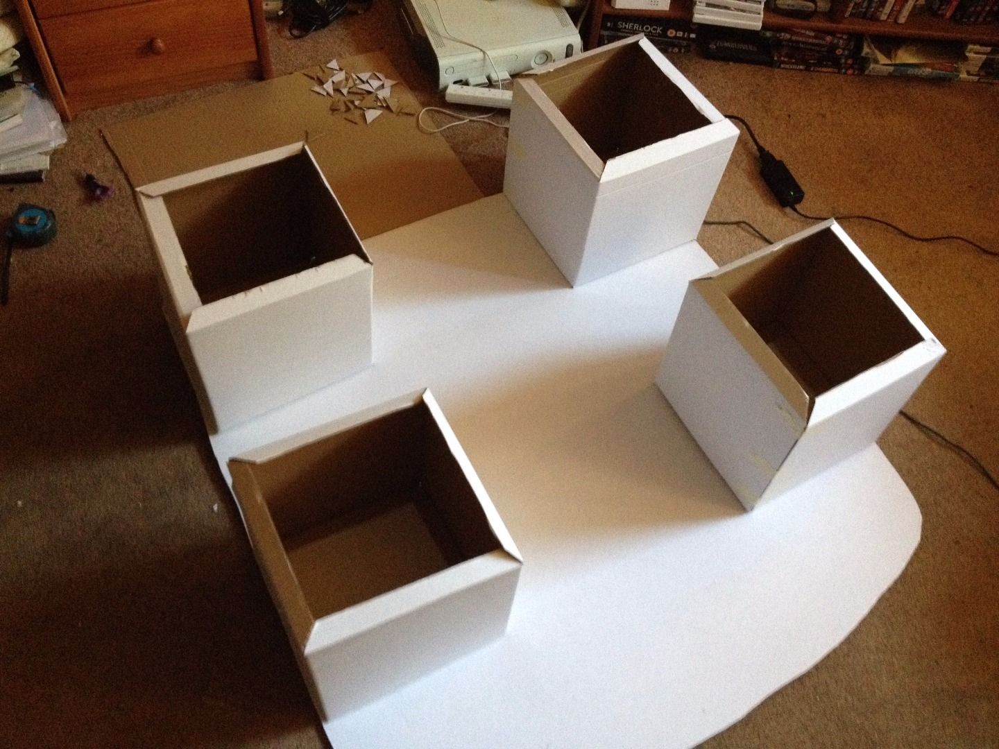 Cheap and Cheerful "CaTable" : 6 Steps (with Pictures) - Instructables