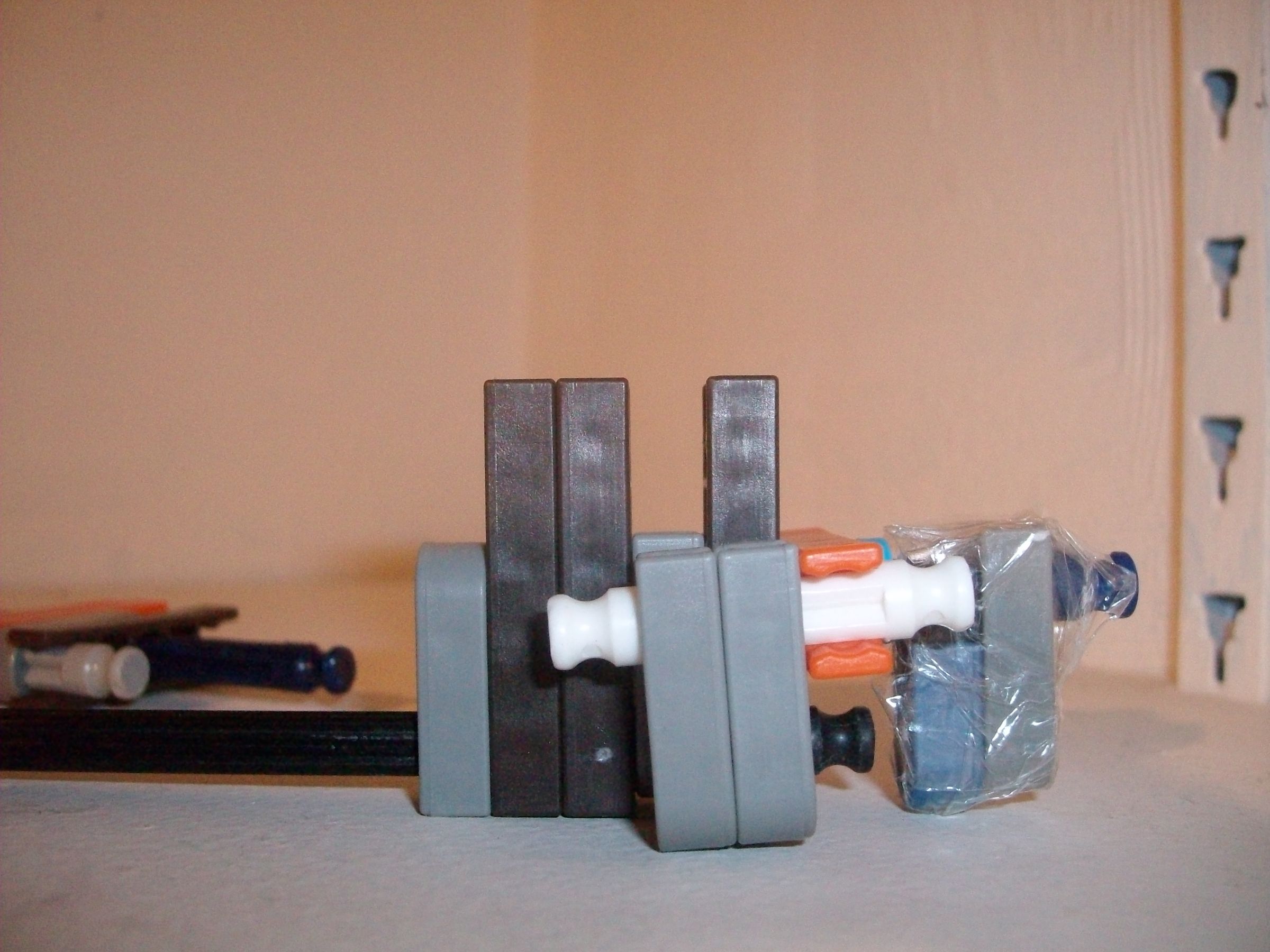 AA Sniper : 9 Steps - Instructables