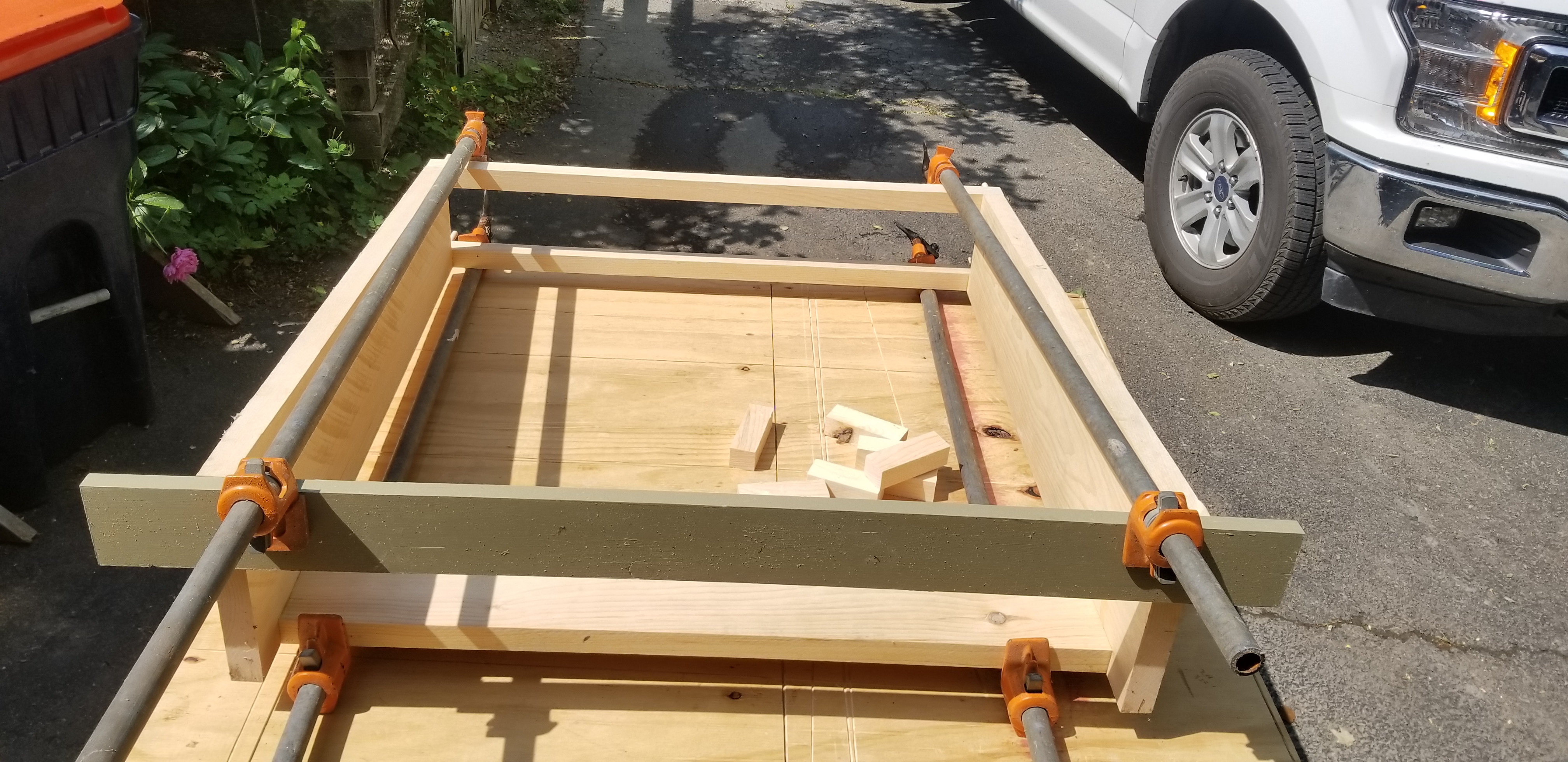 Plumb Style Axe Rack : 11 Steps - Instructables