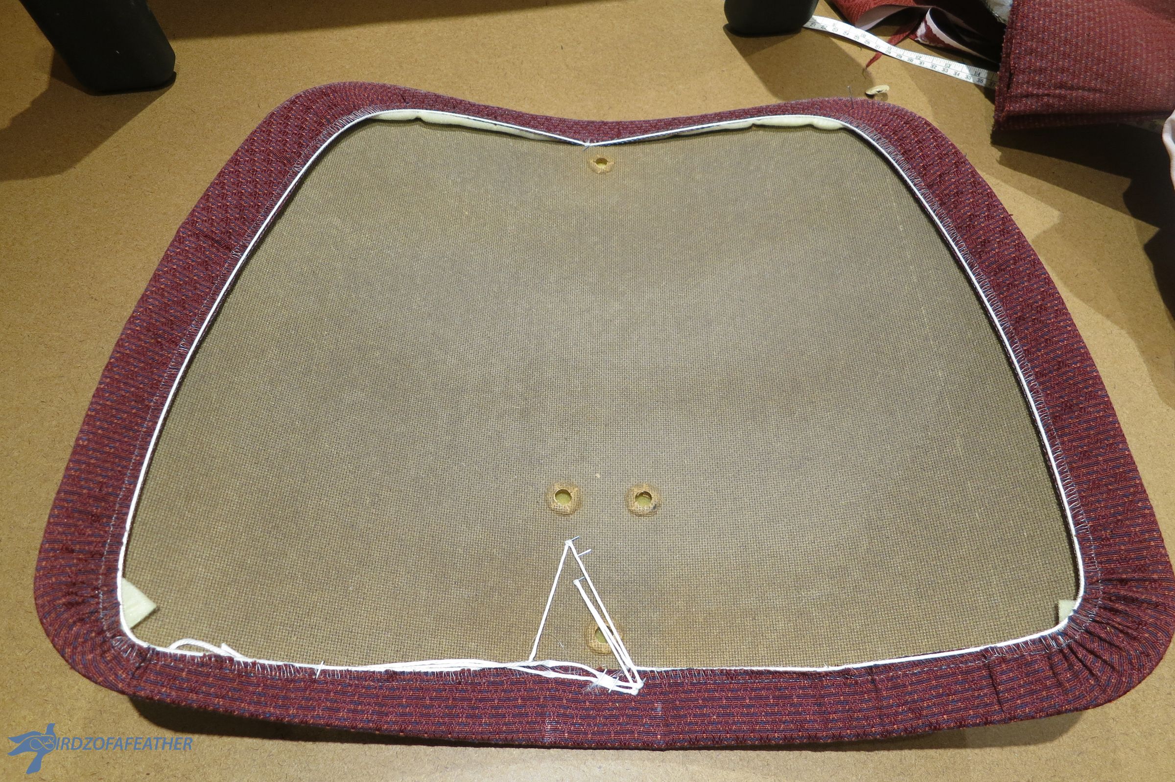 Reupholster an Office Chair : 16 Steps (with Pictures) - Instructables