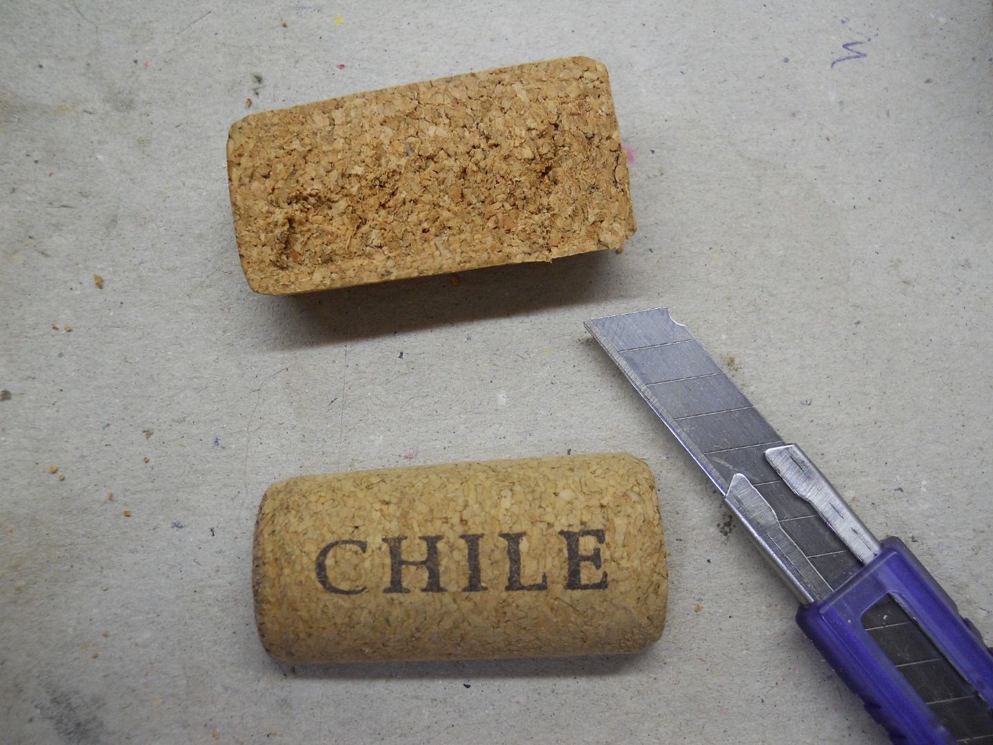Cork Souvenir : 5 Steps - Instructables