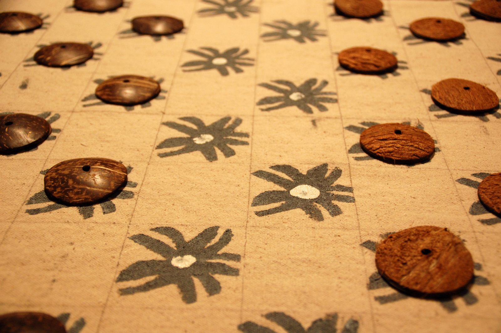 Coconut Checker Game : 6 Steps - Instructables