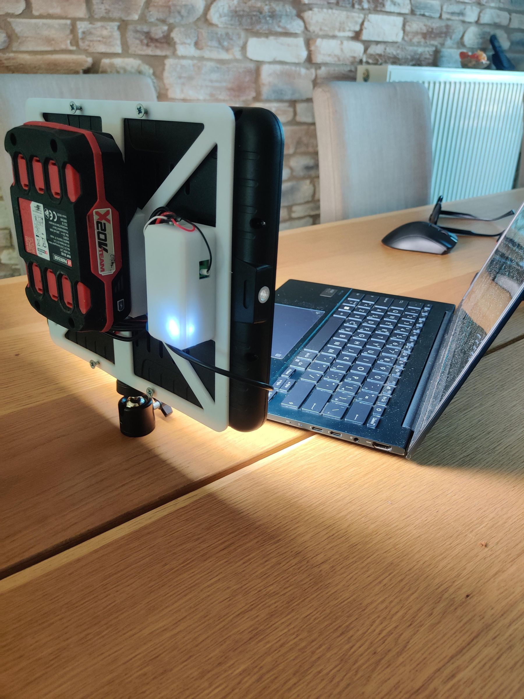 DIY Smart Studio LED Panel With ESP32 and Home Assistant Control (PWM ...