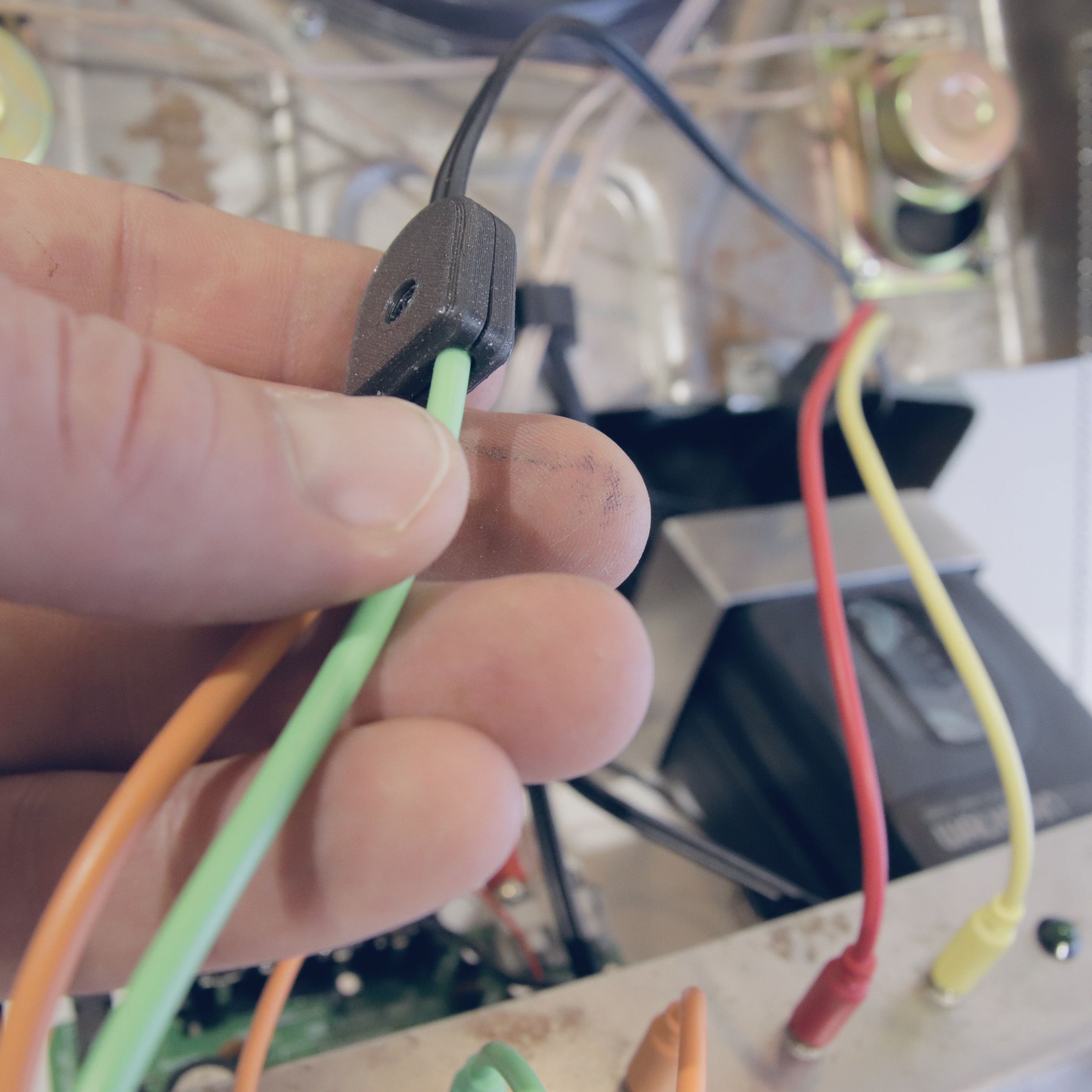 The Portable Laff Box : 13 Steps (with Pictures) - Instructables