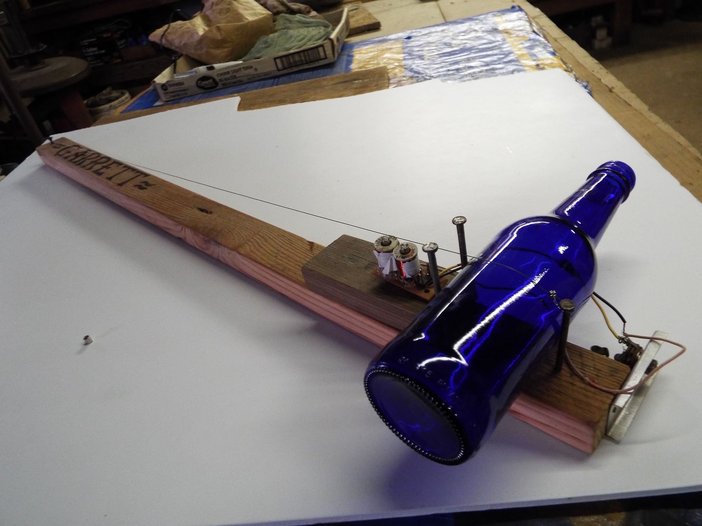 Diddley Bow : 6 Steps (with Pictures) - Instructables
