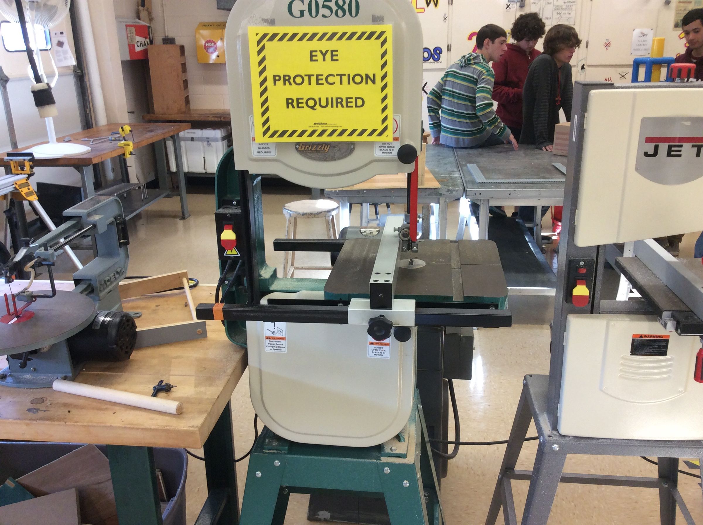 Easy Laptop Cooling Stand : 4 Steps (with Pictures) - Instructables