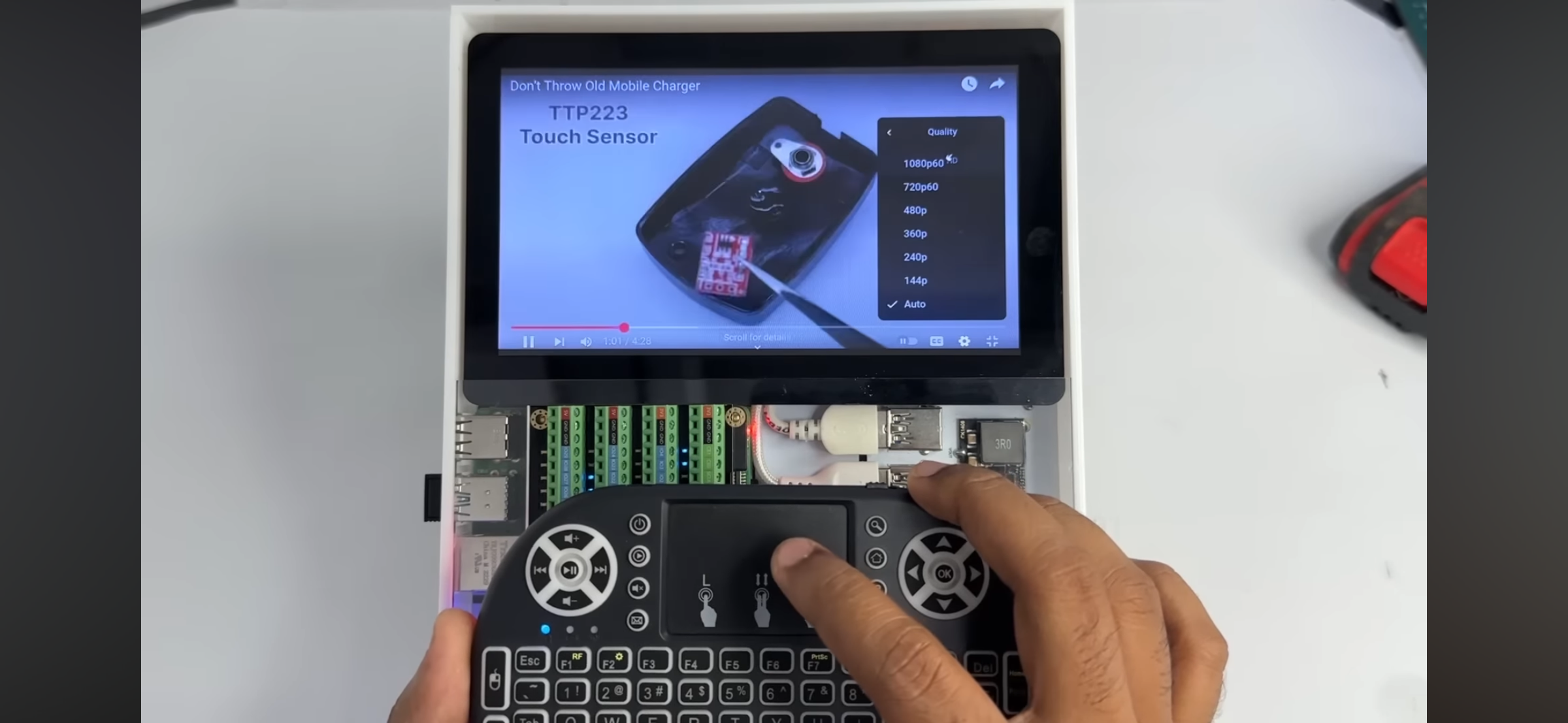 Portable DIY Electronics Workstation : 19 Steps (with Pictures ...