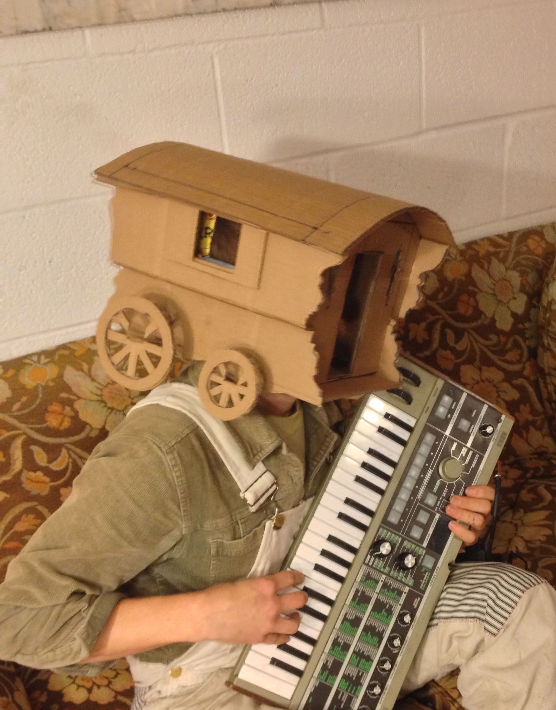 Wearable Cardboard Caravan : 15 Steps (with Pictures) - Instructables