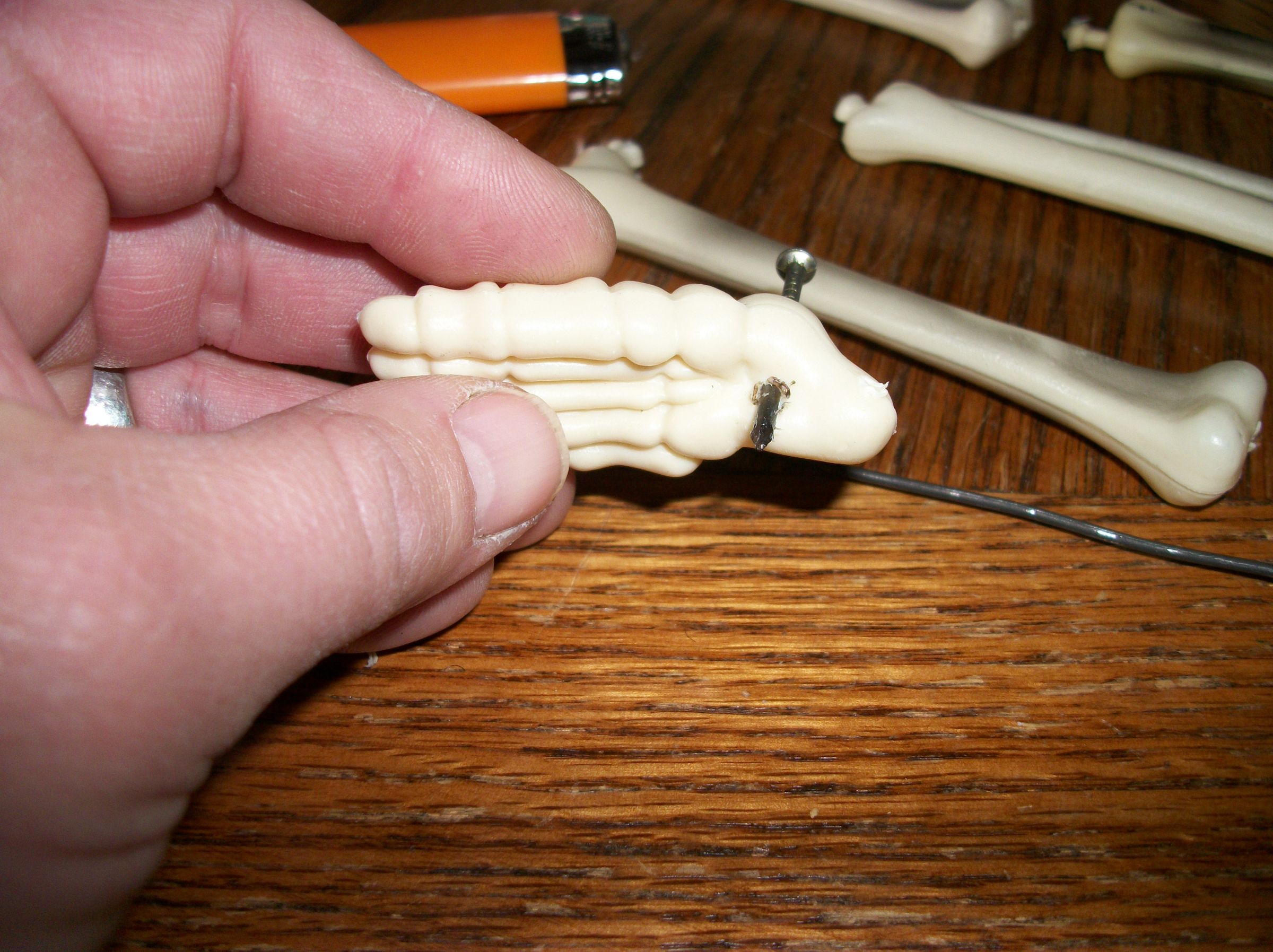 Posable Skelly : 5 Steps (with Pictures) - Instructables