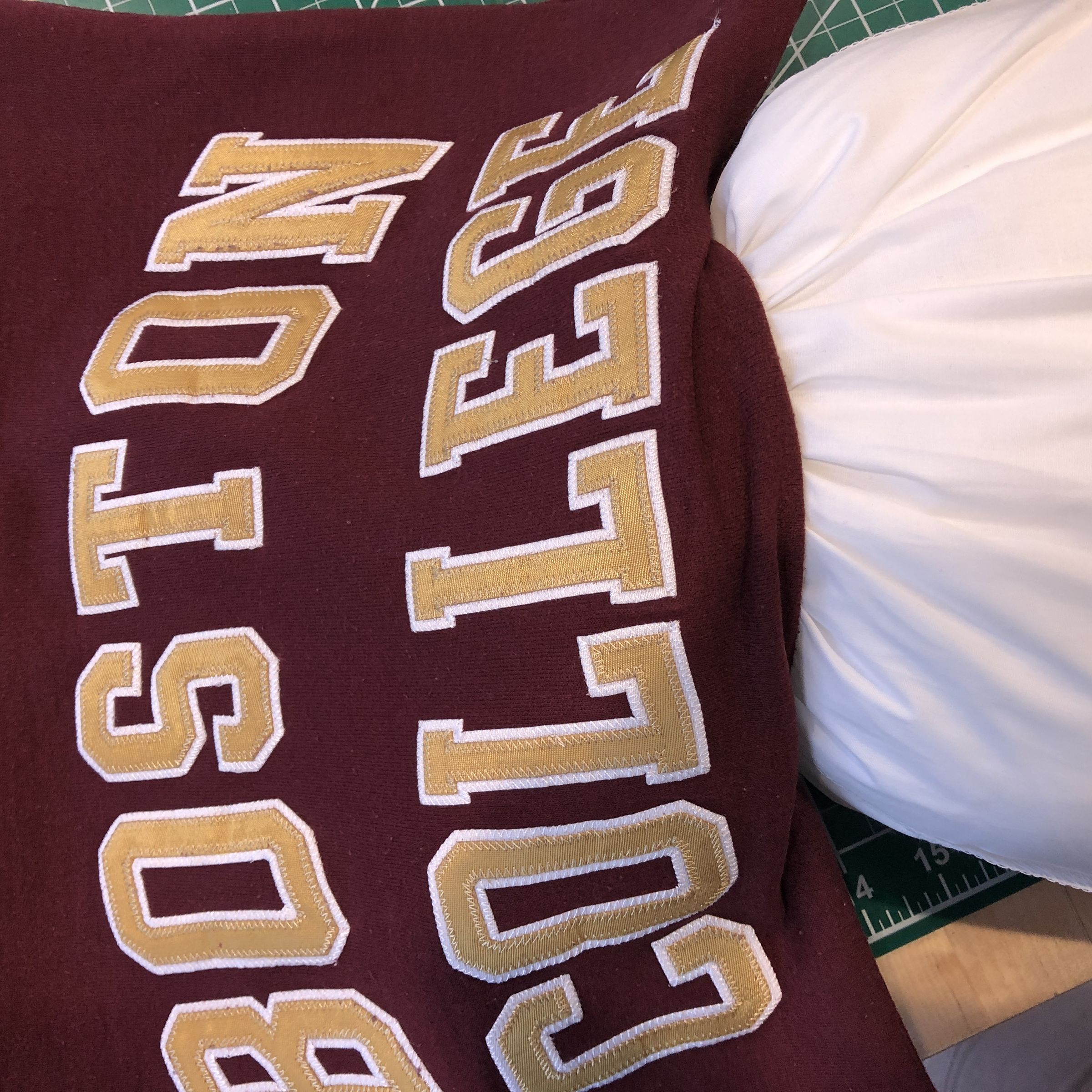 Up-cycled Sweatshirt Pillow : 6 Steps (with Pictures) - Instructables