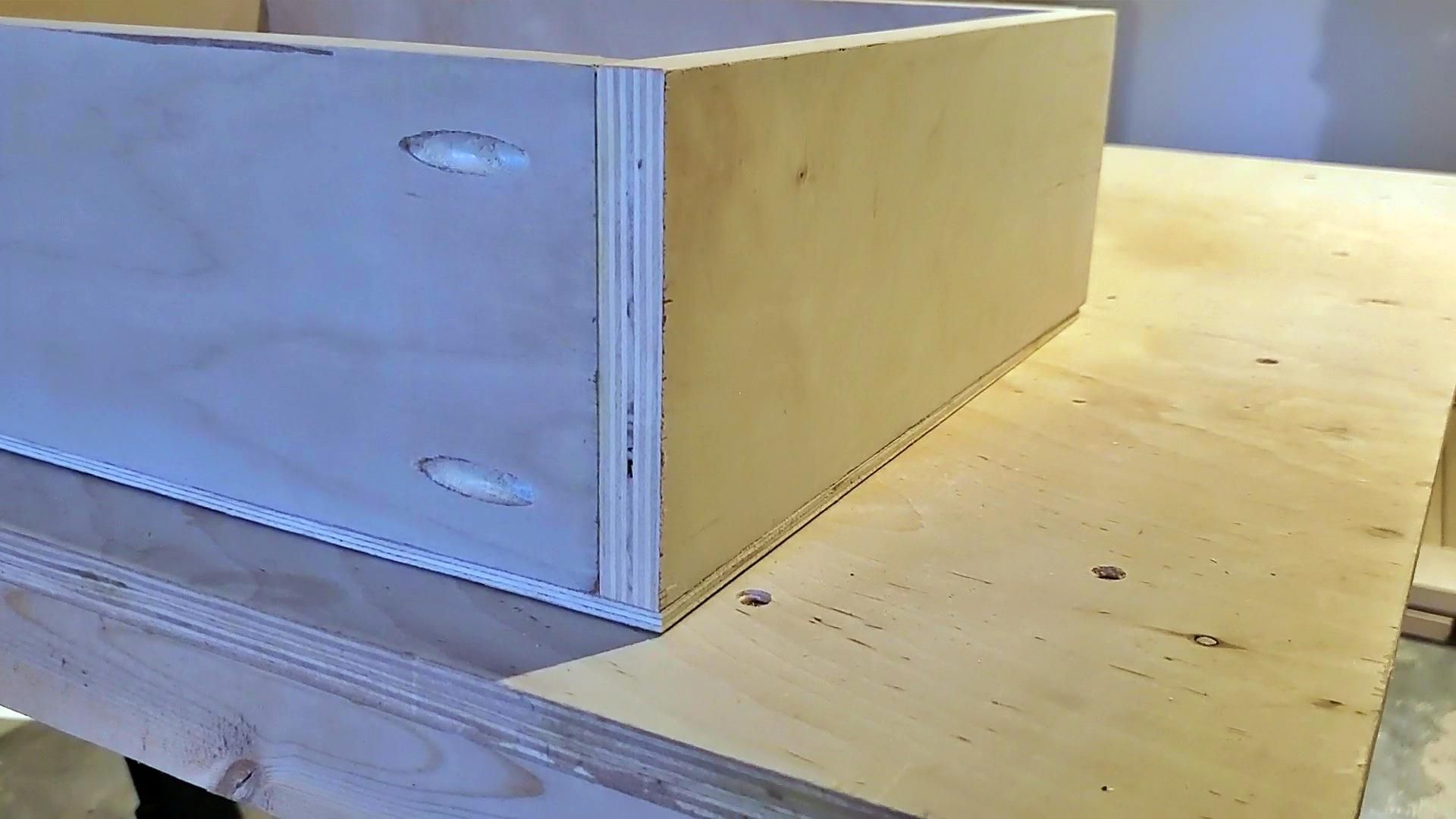 Beginners Guide to Drawers. Measure, Cut, Assemble, Mount, Finish. No ...