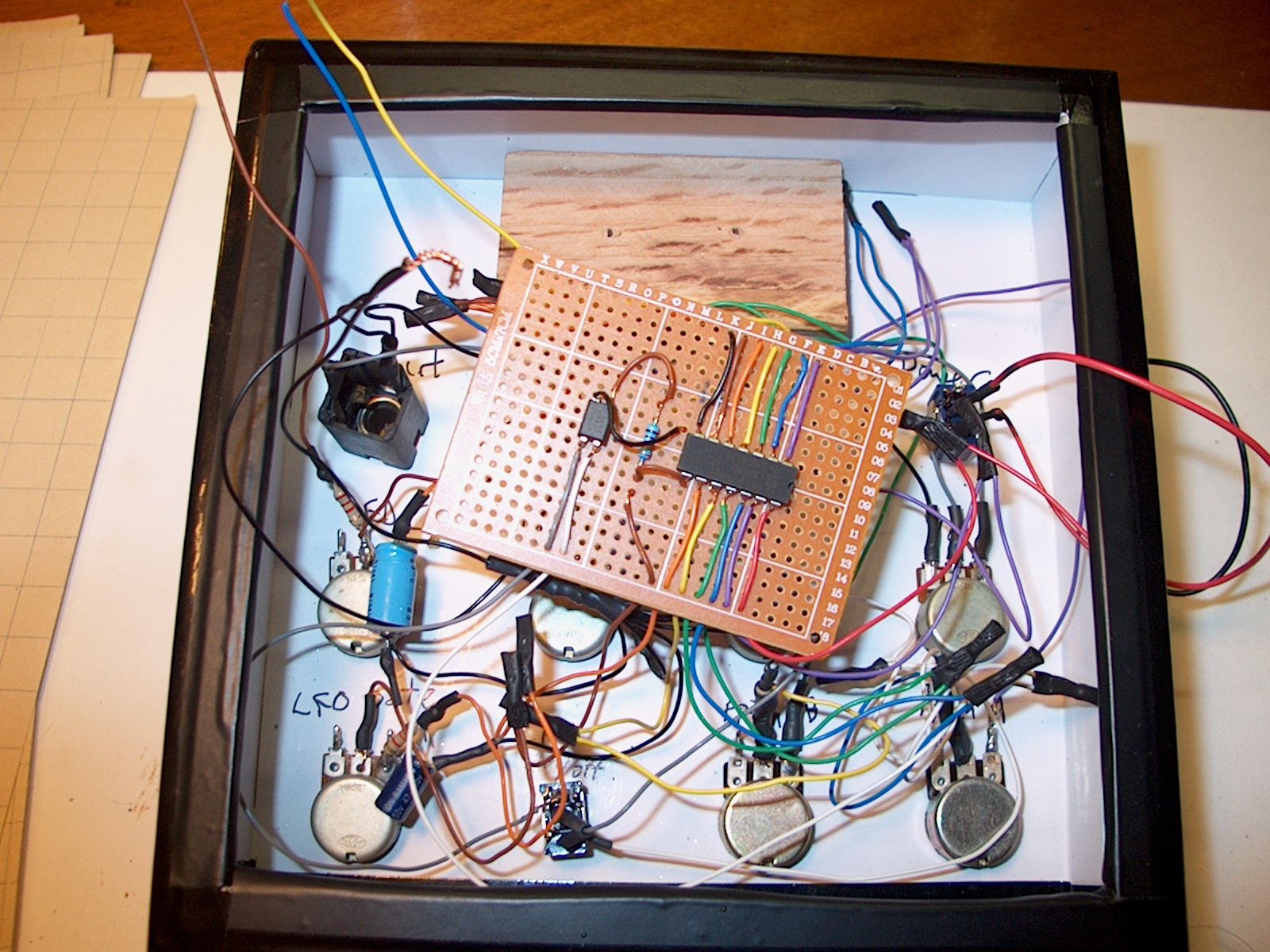 Building the Blinquencer- a Light Controlled Random Music Box : 9 Steps ...