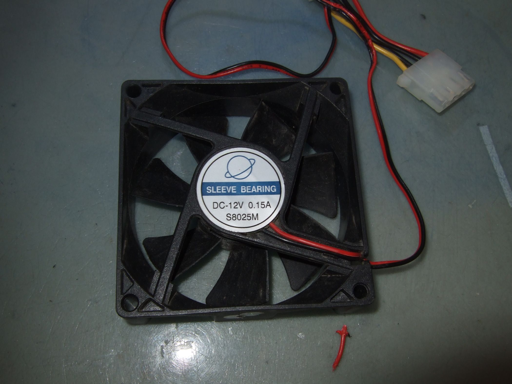 How to Detail Strip and Clean a PC Fan - Instructables