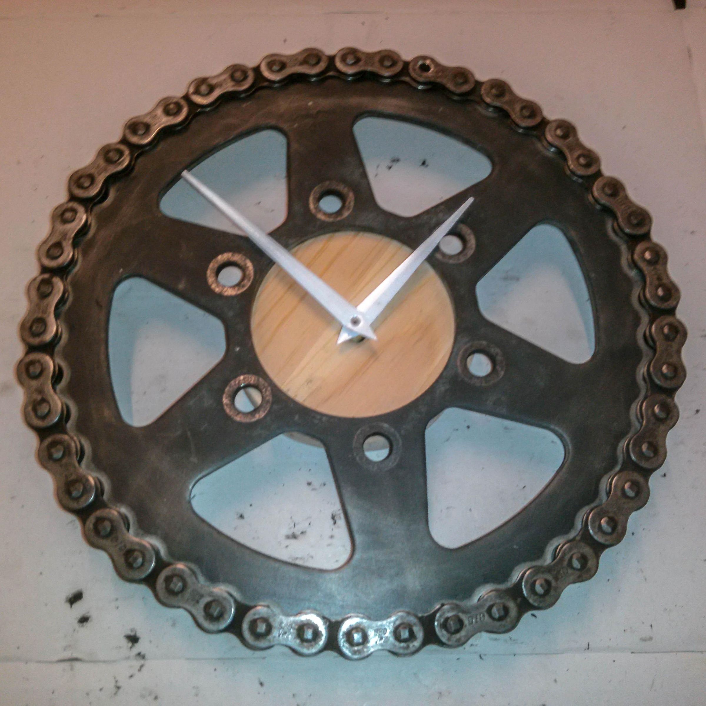 Motorcycle Chain + Sprocket Clock - Instructables