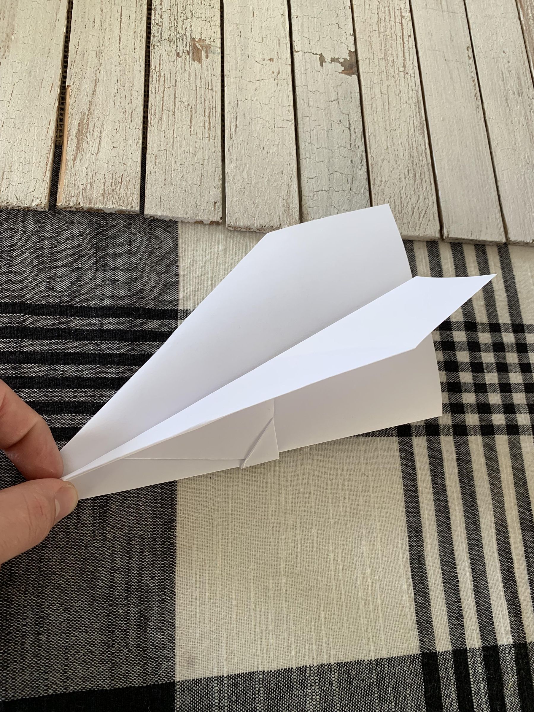 Folding a Paper Airplane : 11 Steps - Instructables