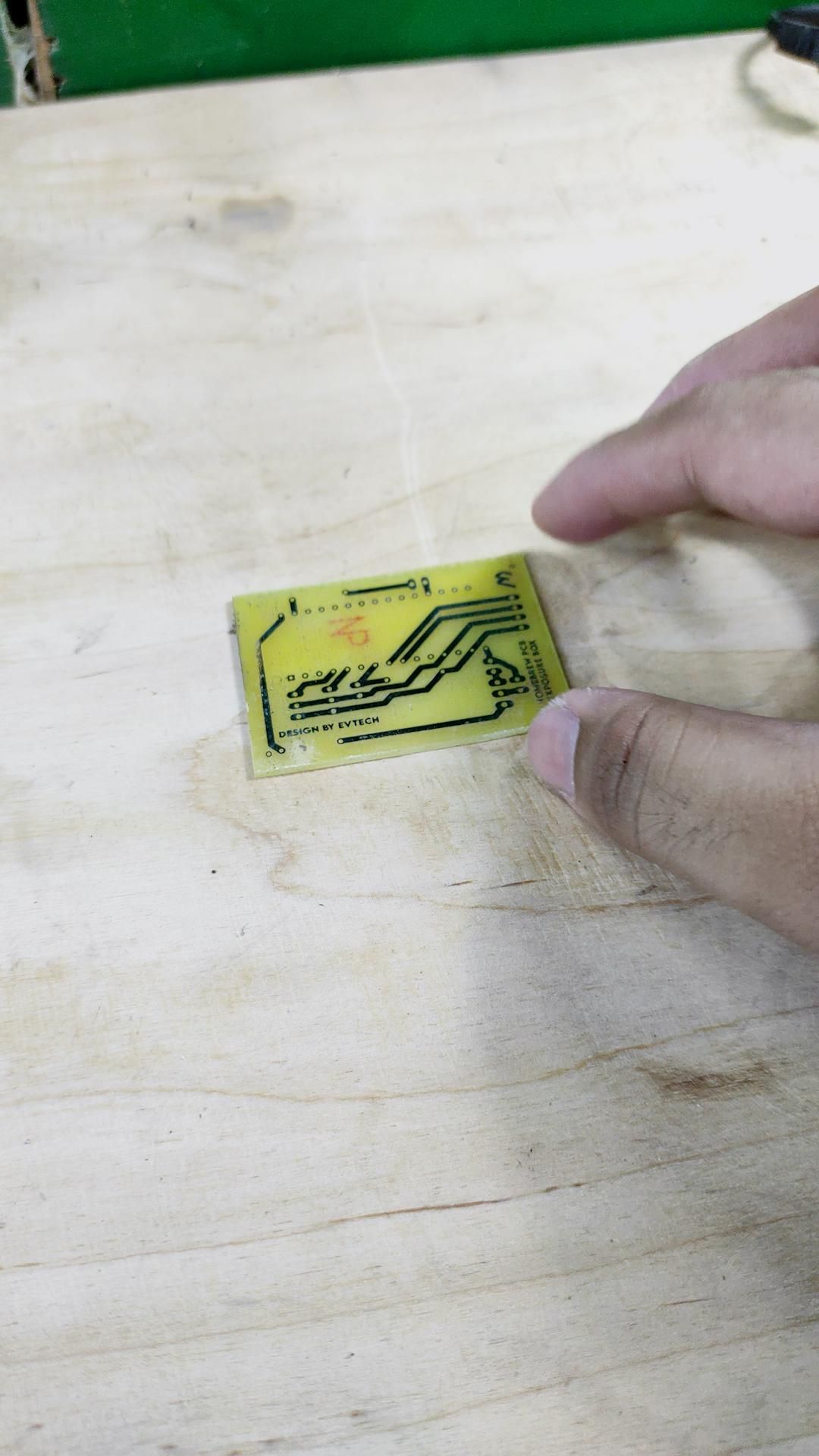 Homebrew PCB Exposure Box Using an Old Printer Scanner! : 12 Steps ...